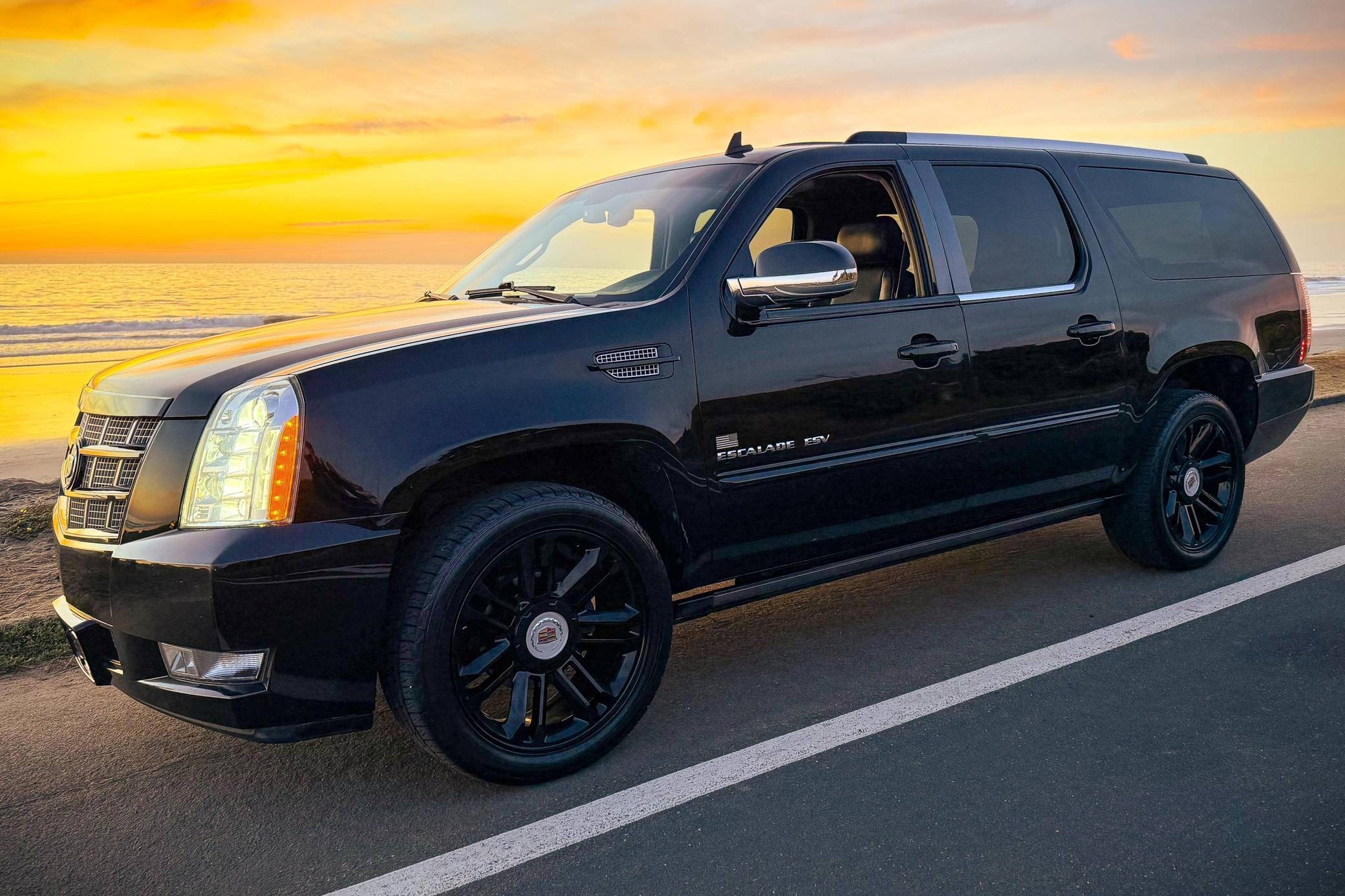 Amazing Cadillac Escalade 2013 Premium Photos