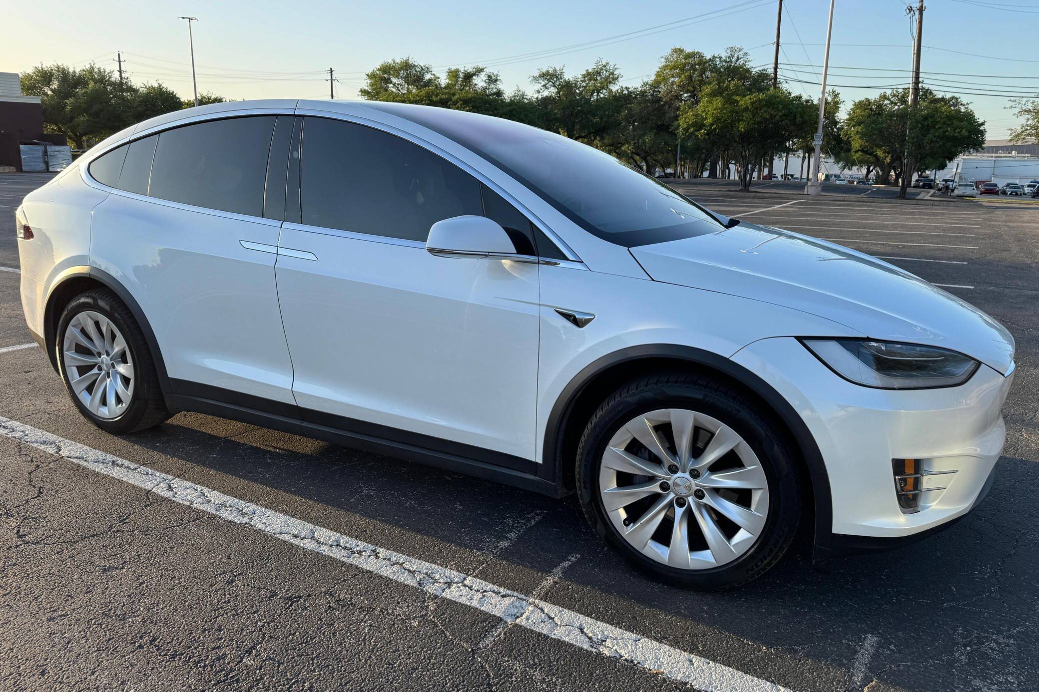 2019 Tesla Model X Long Range VIN: 5YJXCAE28KF181357 for Sale - Cars & Bids