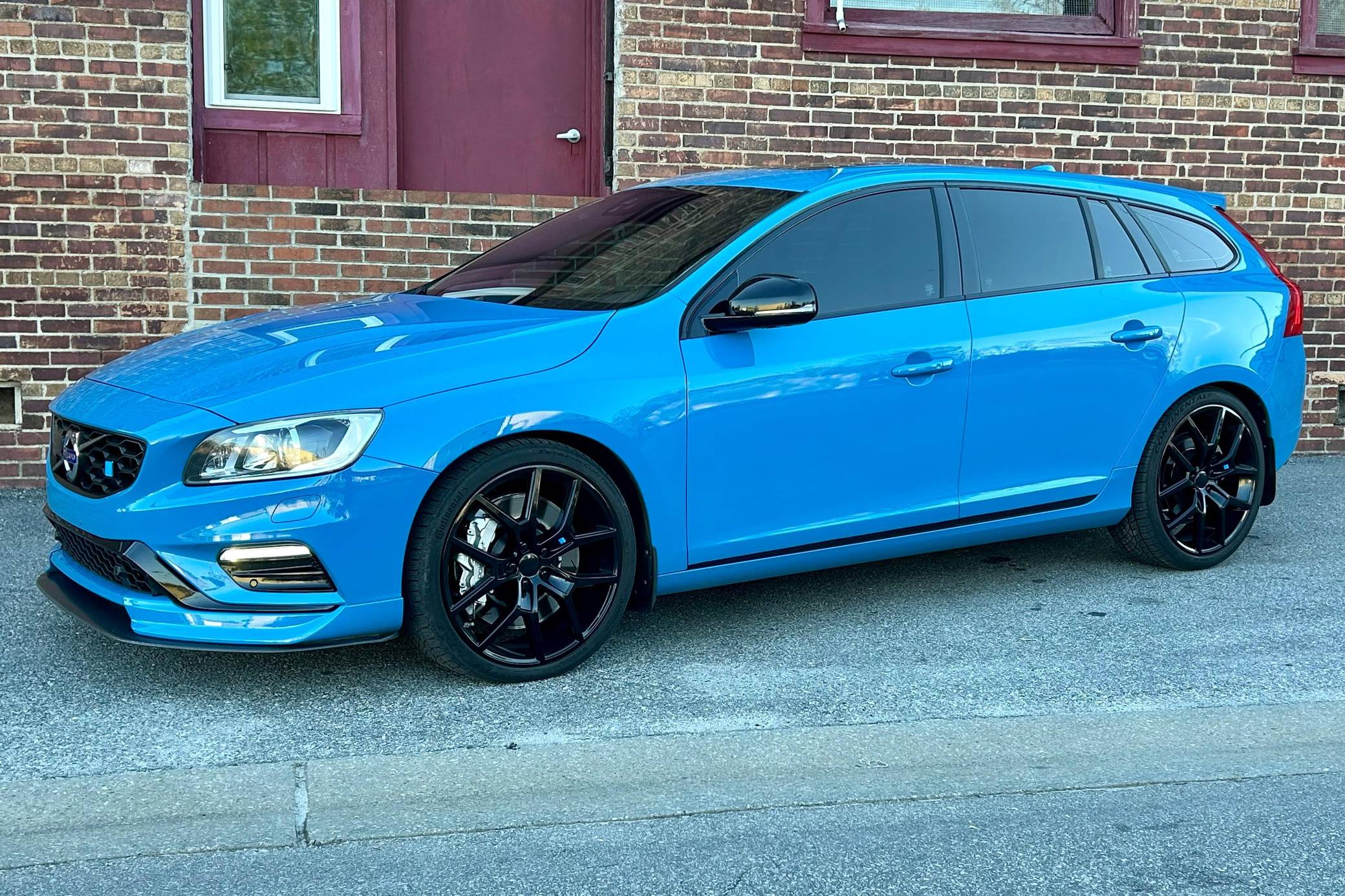 2016 Volvo V60 Polestar VIN: YV1A92SW1G1291971 for Sale - Cars & Bids