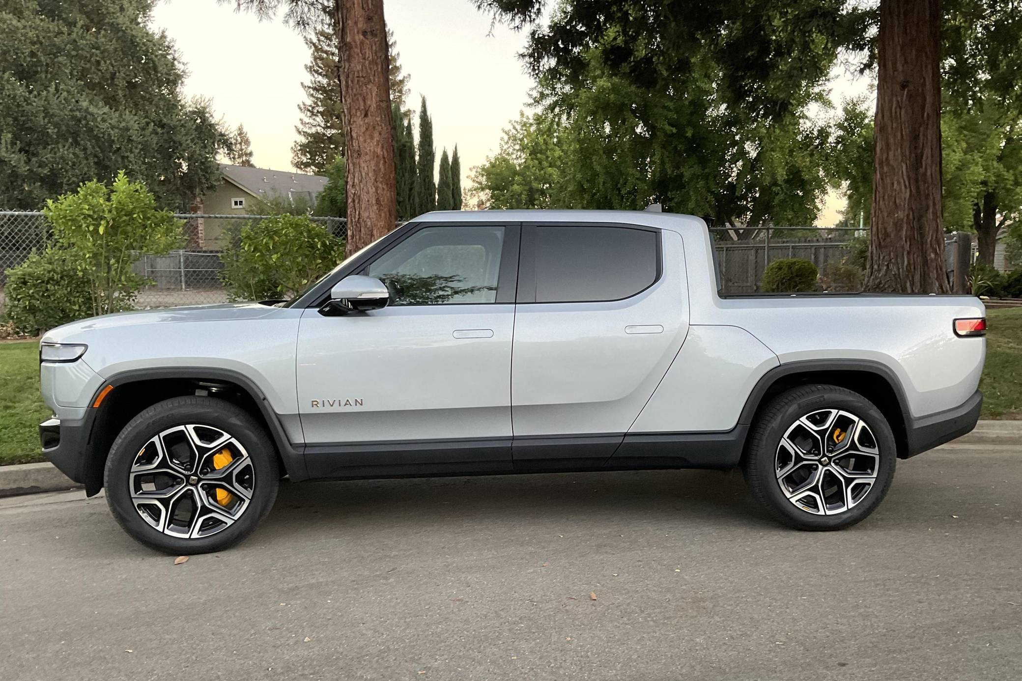 2022 Rivian R1T Launch Edition for Sale - Cars & Bids