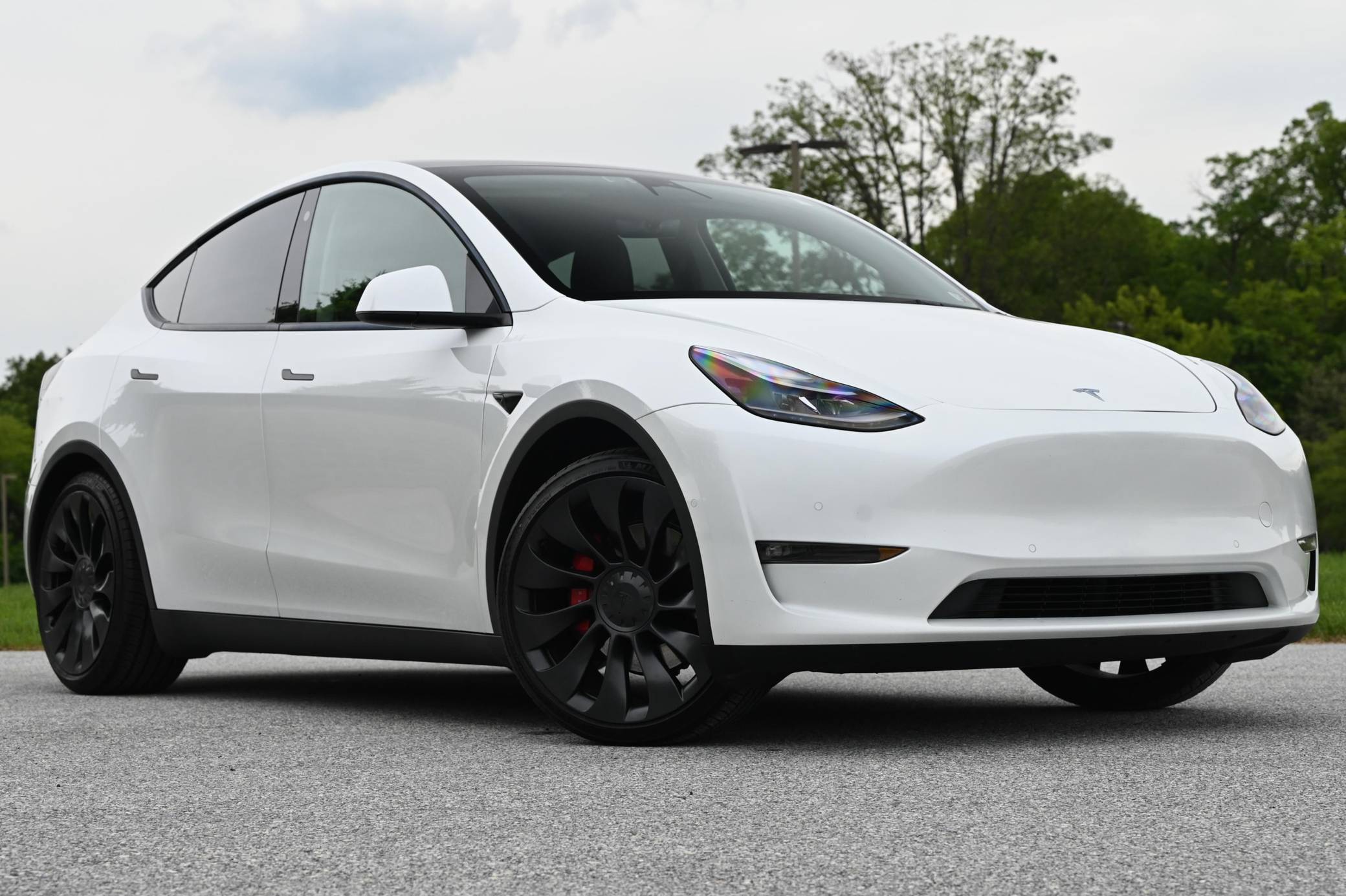 2022 Tesla Model Y Performance VIN: 7SAYGDEF0NF506281 for Sale - Cars ...