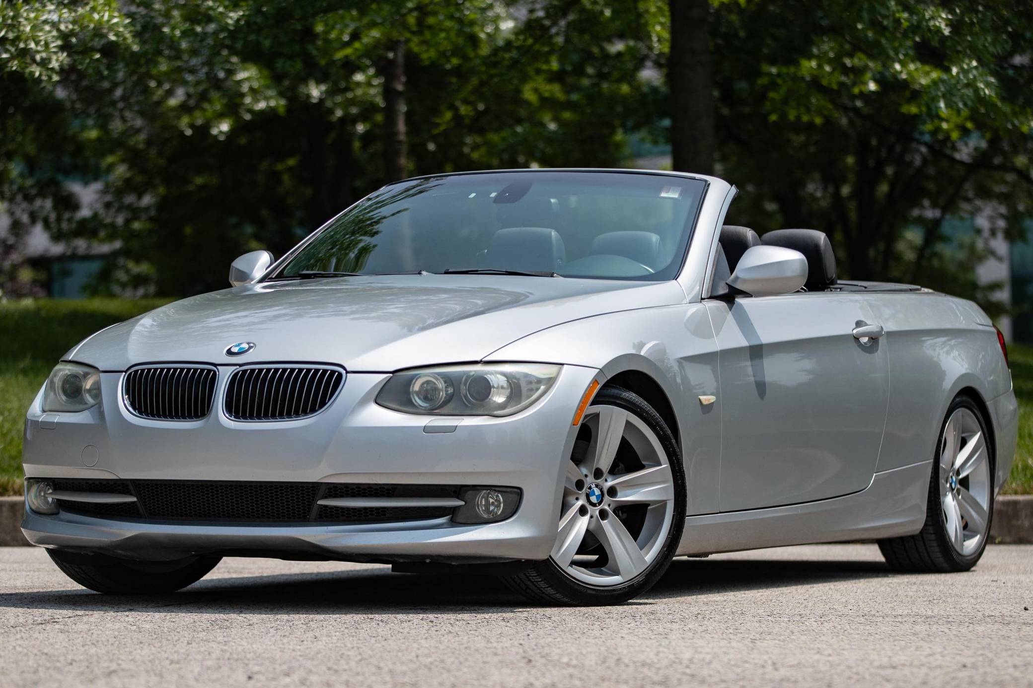 2011 BMW 328i Convertible VIN: WBADW3C59BE439631 for Sale - Cars & Bids