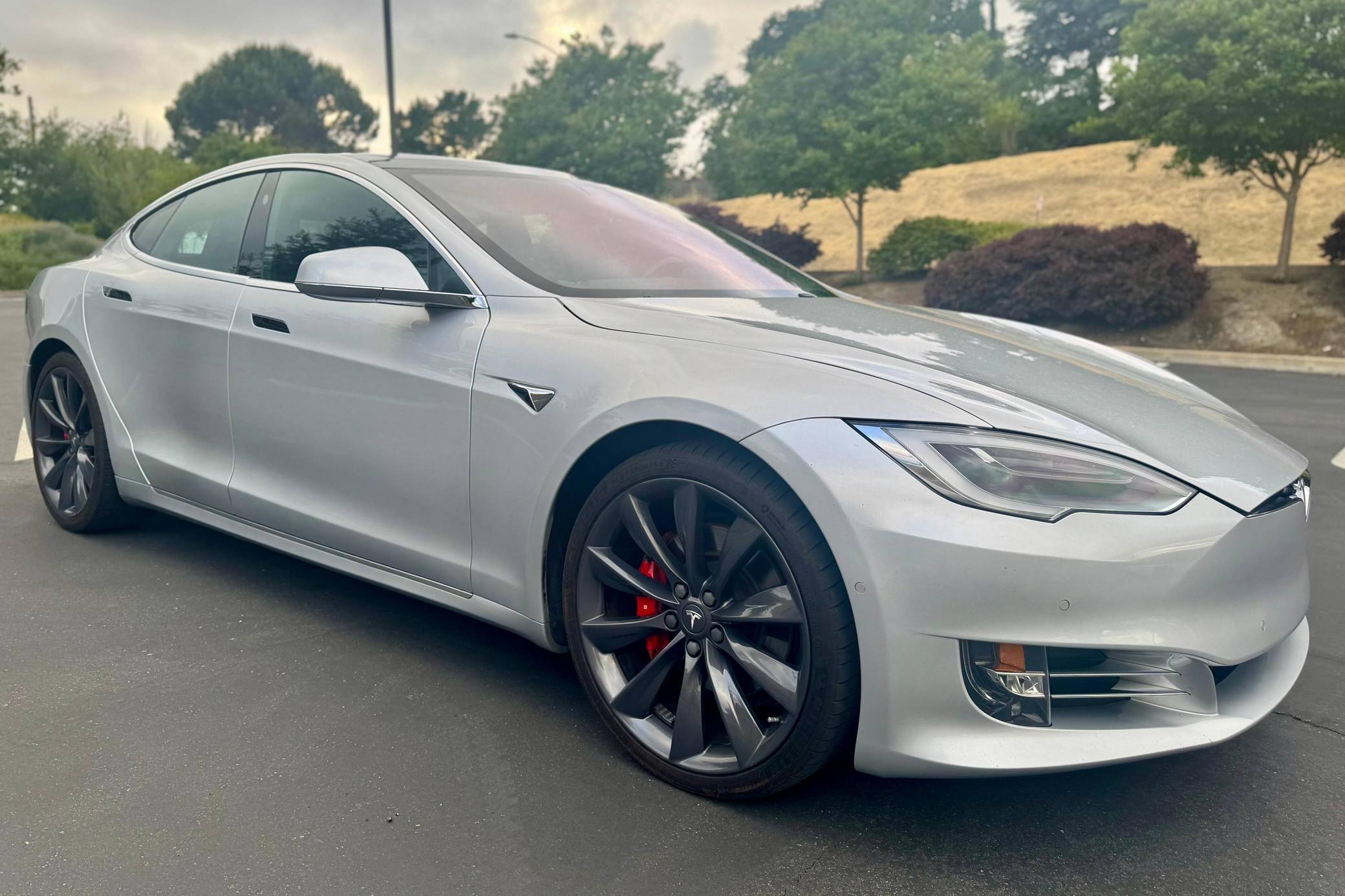 2016 Tesla Model S P100D VIN: 5YJSA1E41GF171309 for Sale - Cars & Bids