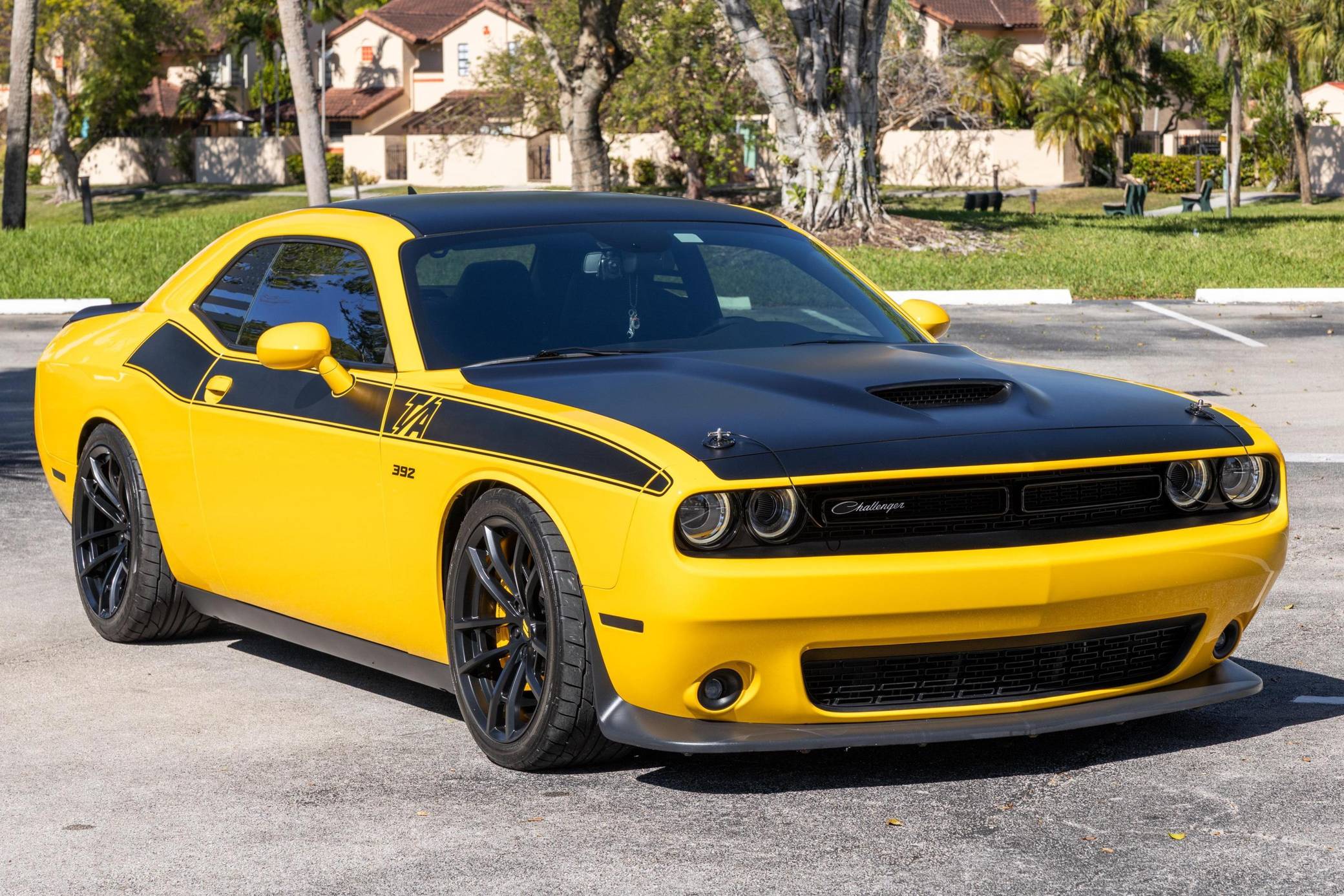 2017 Dodge Challenger T/A 392 VIN: 2C3CDZFJ4HH567992 for Sale - Cars & Bids