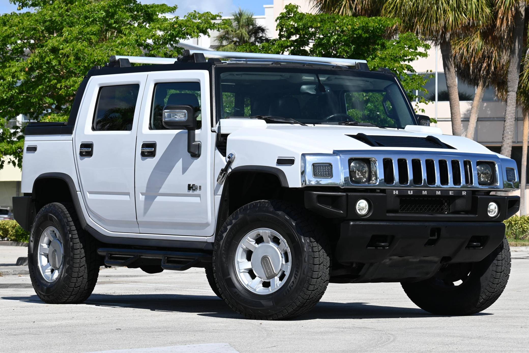 2008 Hummer H2 SUT Luxury VIN: 5GRGN22838H103102 for Sale - Cars & Bids