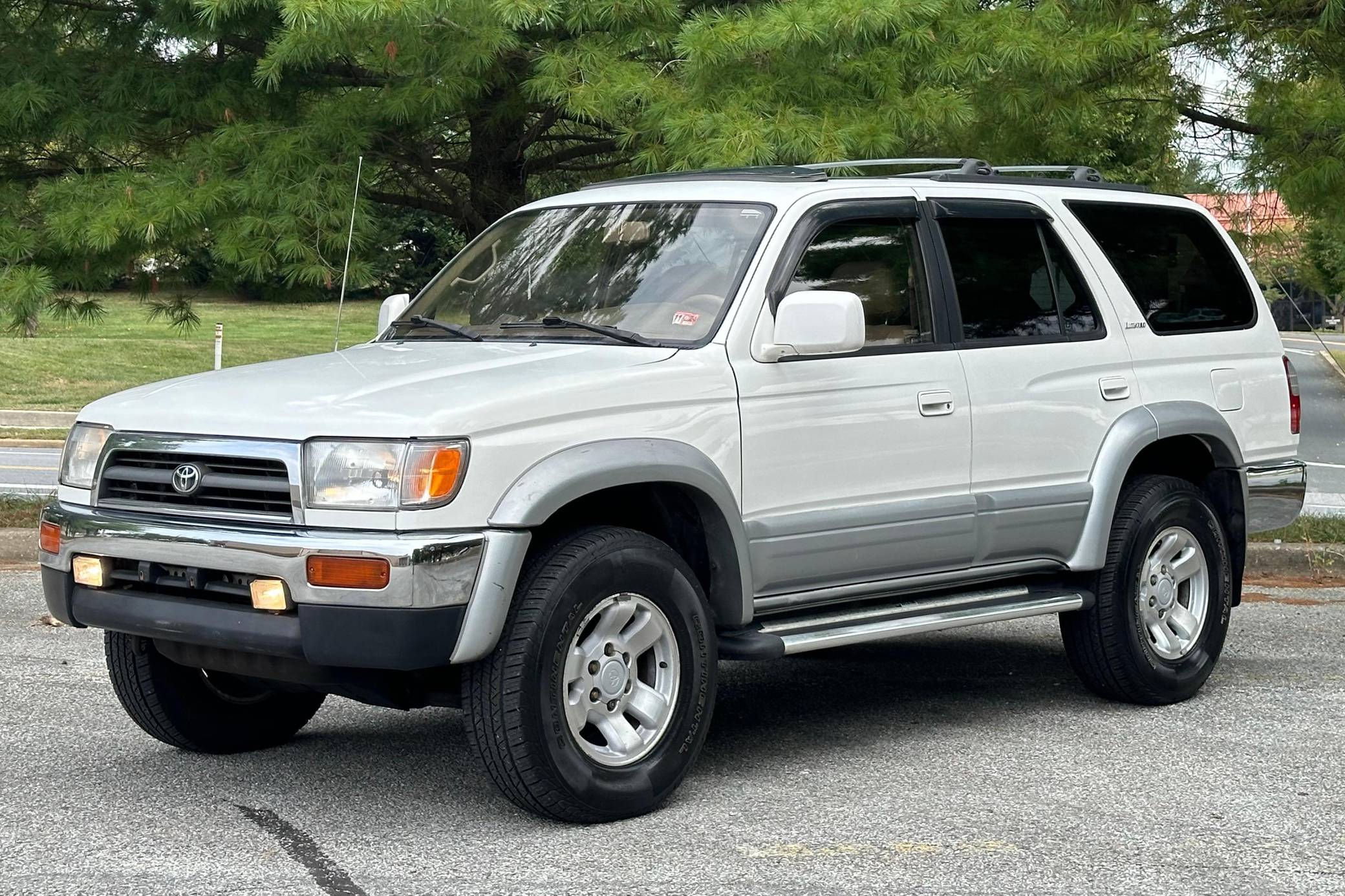 1998 Toyota 4Runner Limited 4x4 VIN: JT3HN87R6W0175700 for Sale - Cars ...