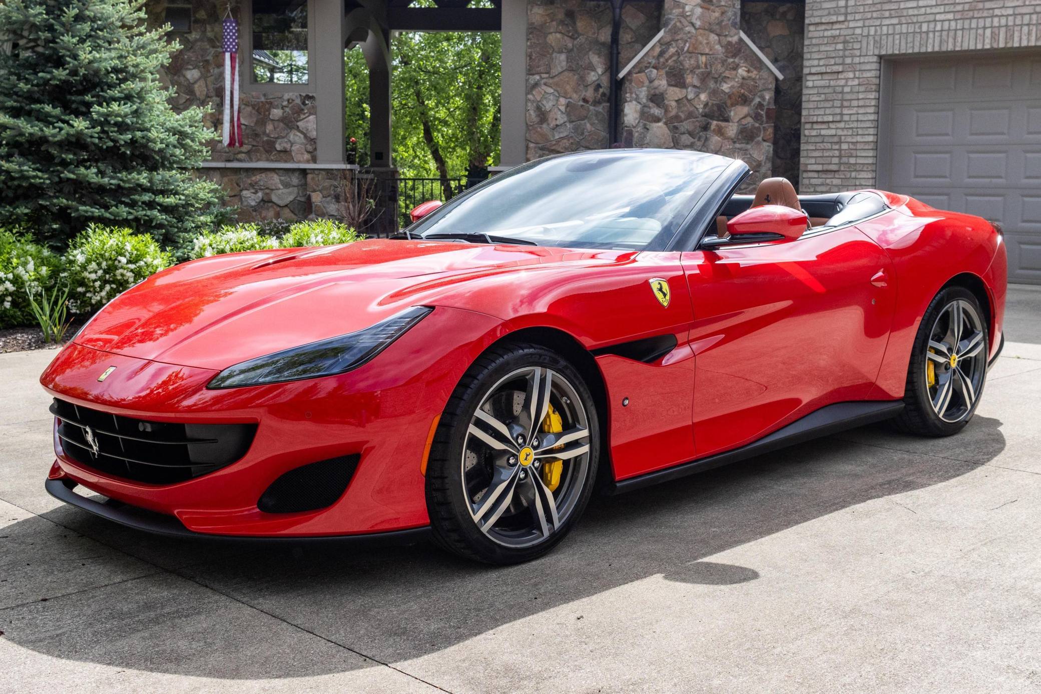 2020 Ferrari Portofino VIN: ZFF89FPA3L0252132 for Sale - Cars & Bids