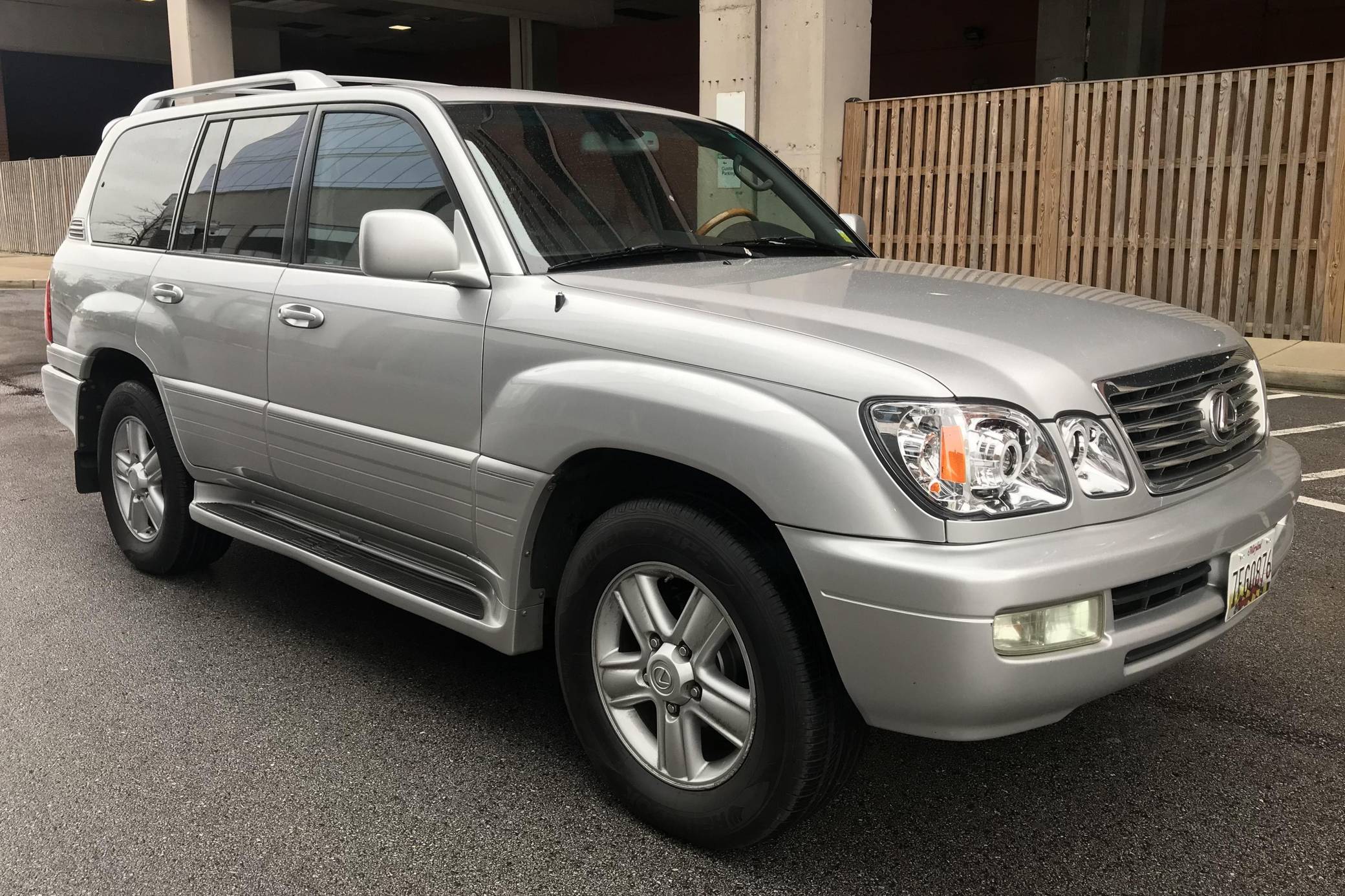 2007 Lexus LX 470 for Sale - Cars & Bids