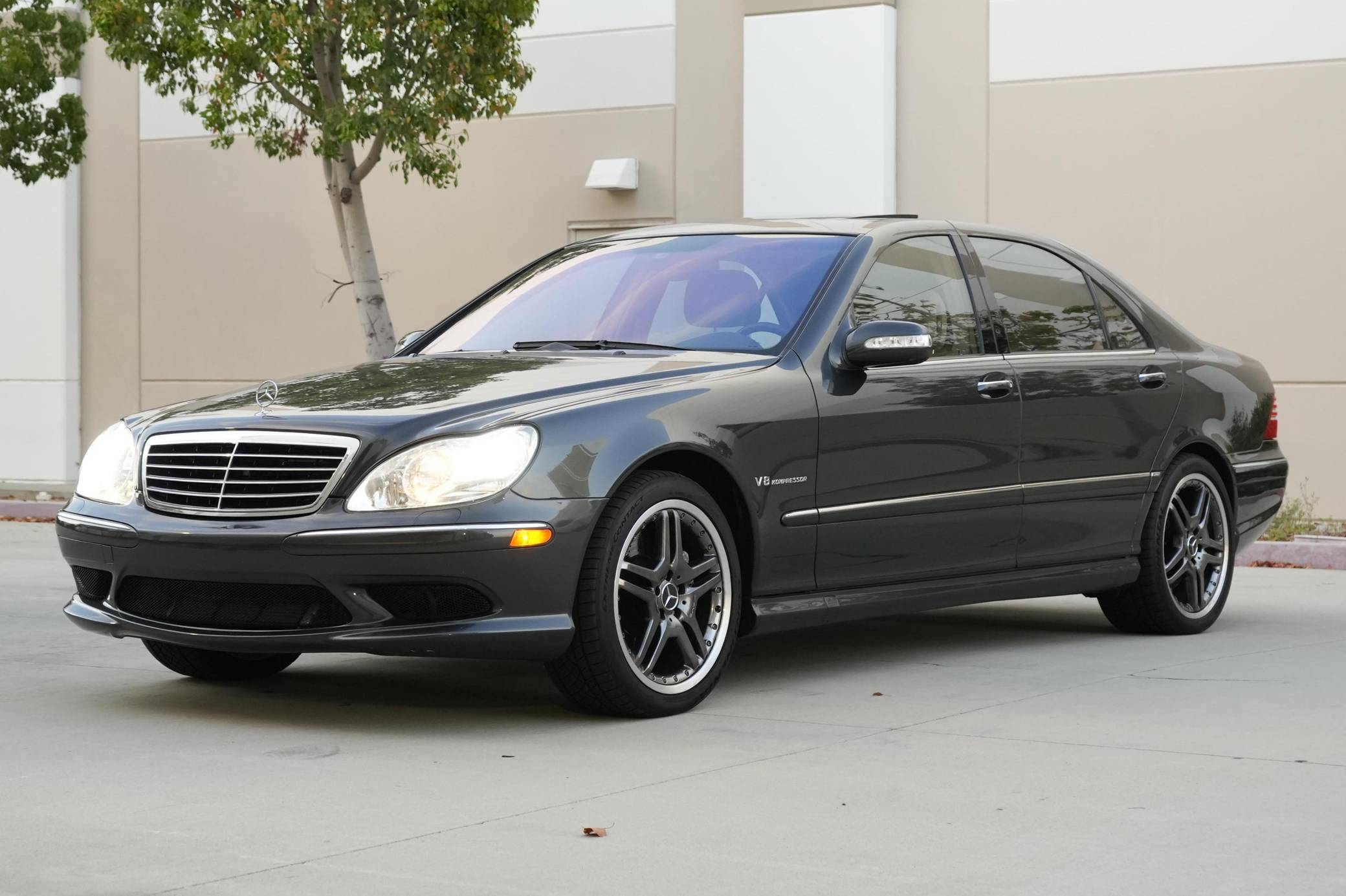 2004 Mercedes-Benz S55 AMG VIN: WDBNG74J74A390817 for Sale - Cars & Bids