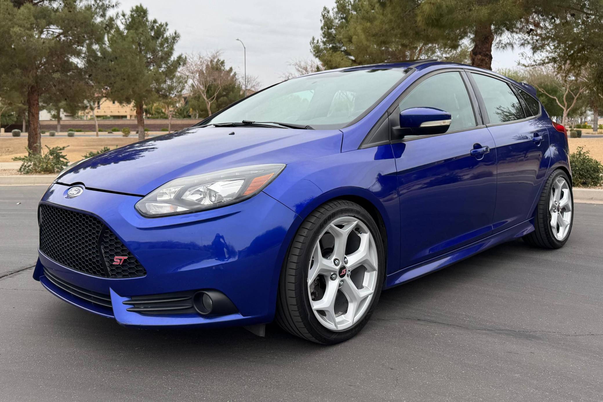 2014 Ford Focus ST VIN: 1FADP3L93EL139172 for Sale - Cars & Bids