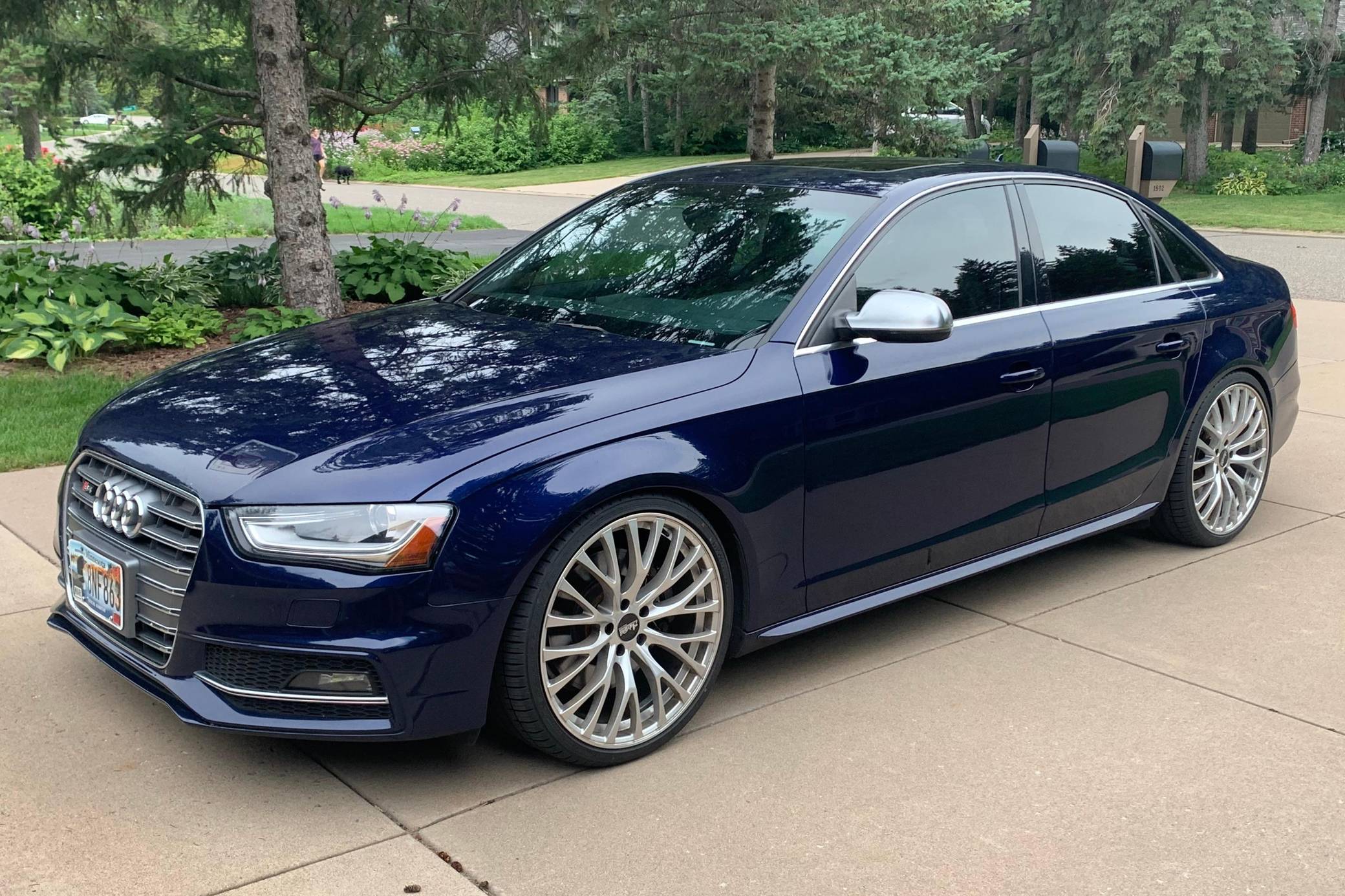 2013 Audi S4 Premium Plus VIN: WAUDGAFL8DA132456 for Sale - Cars & Bids