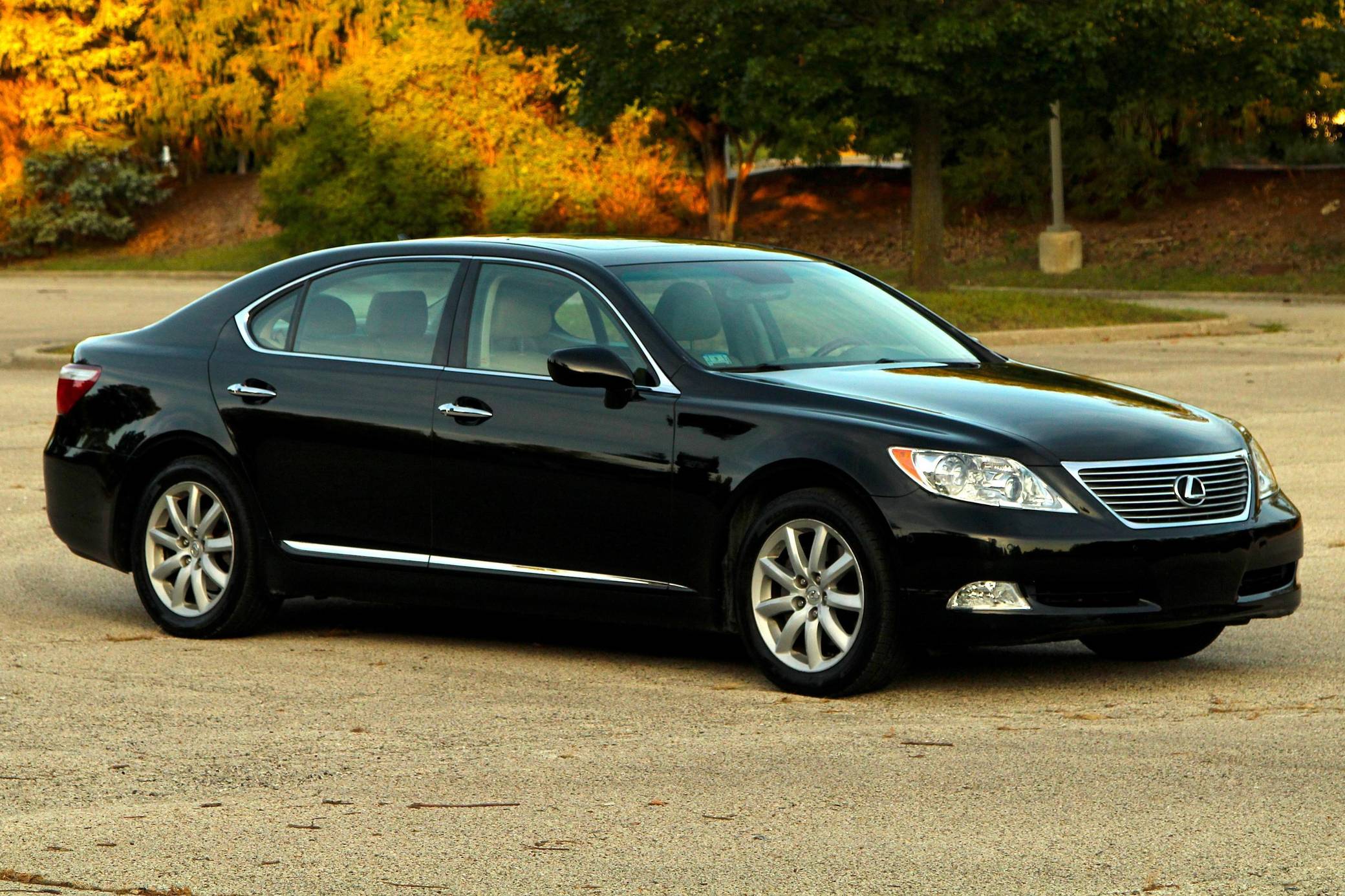 2007 Lexus LS 460 L VIN: JTHGL46F575014478 for Sale - Cars & Bids