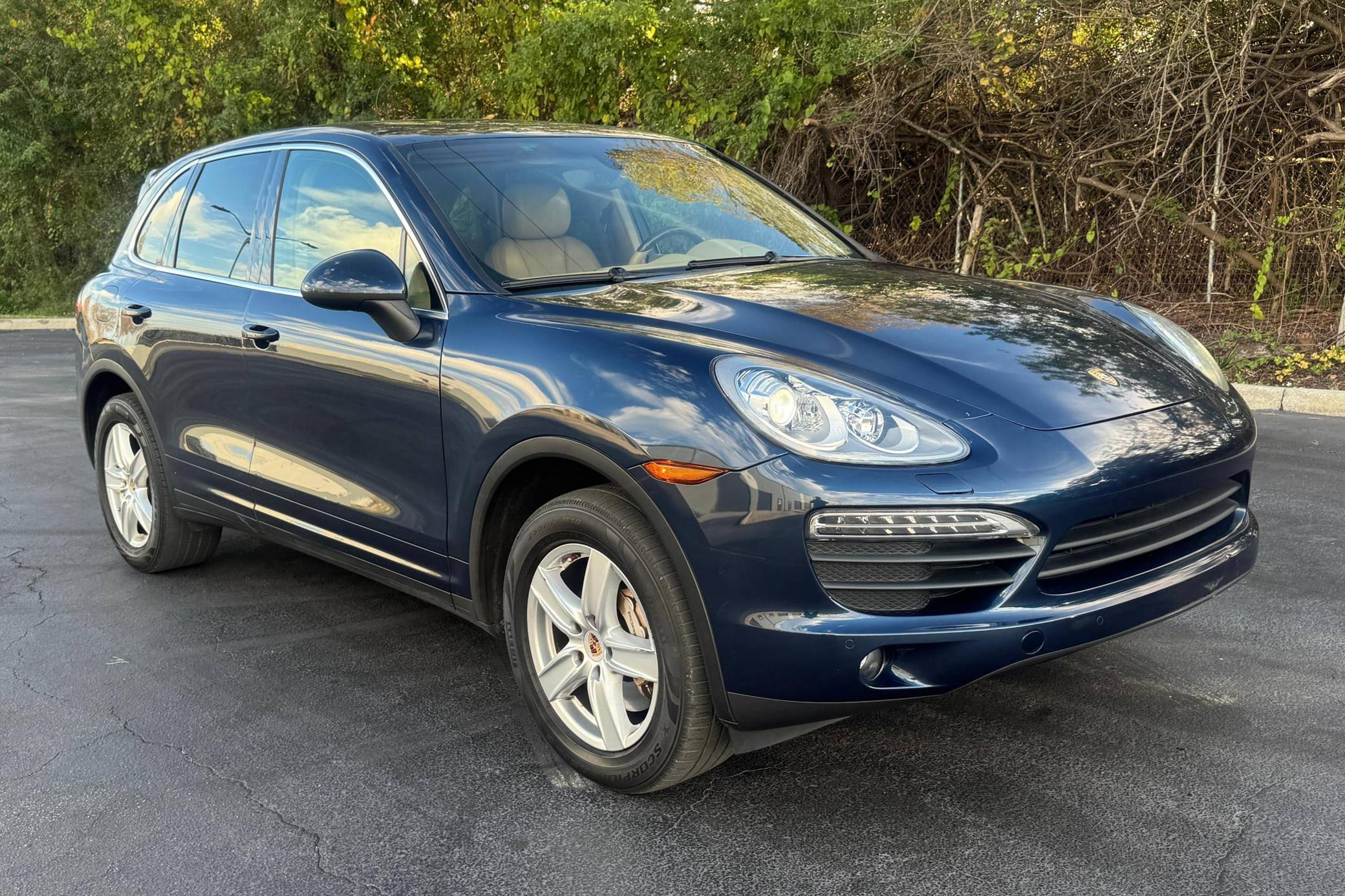 2014 Porsche Cayenne S VIN: WP1AB2A23ELA56030 for Sale - Cars & Bids