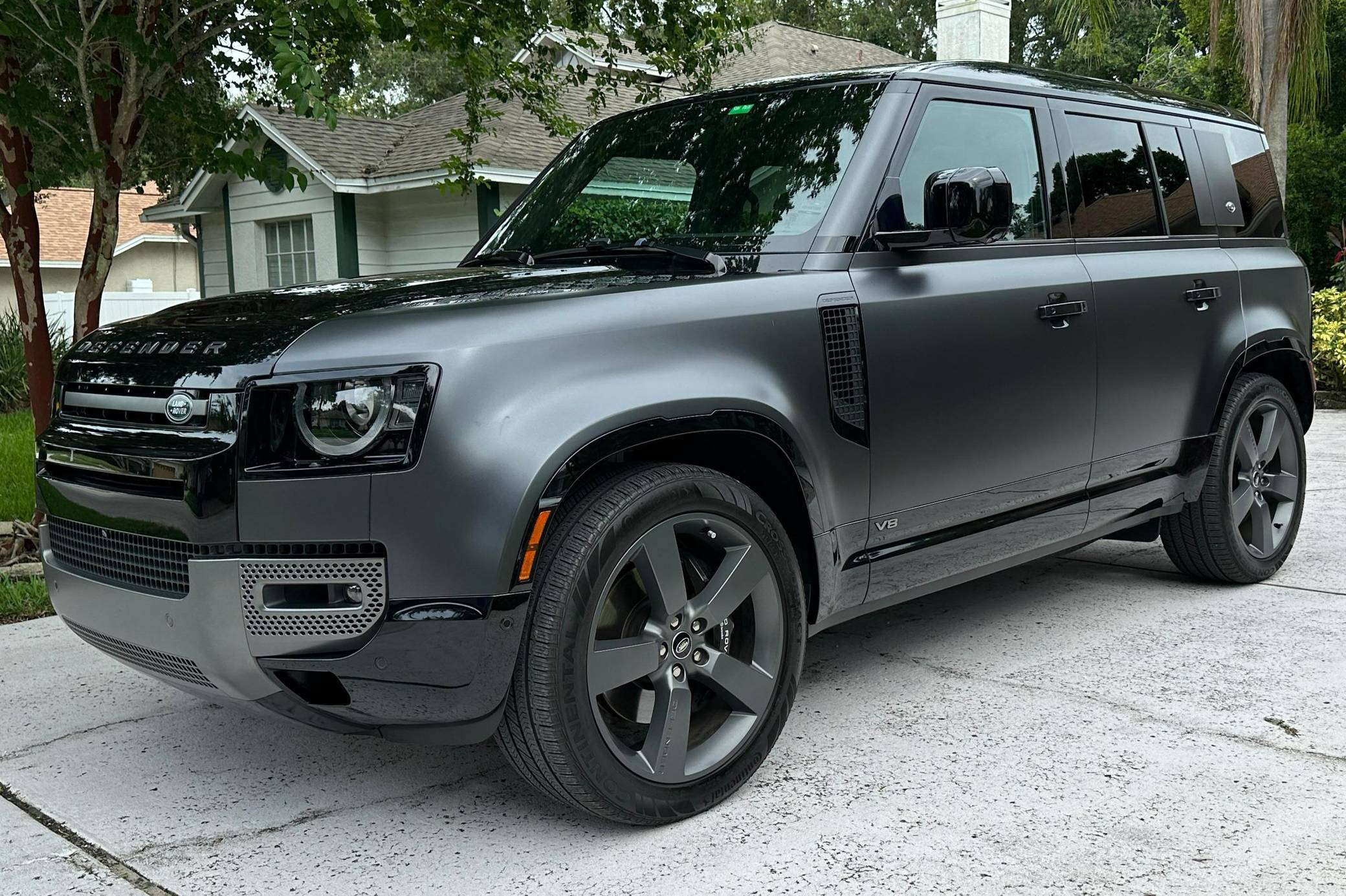 Defender 110 V8