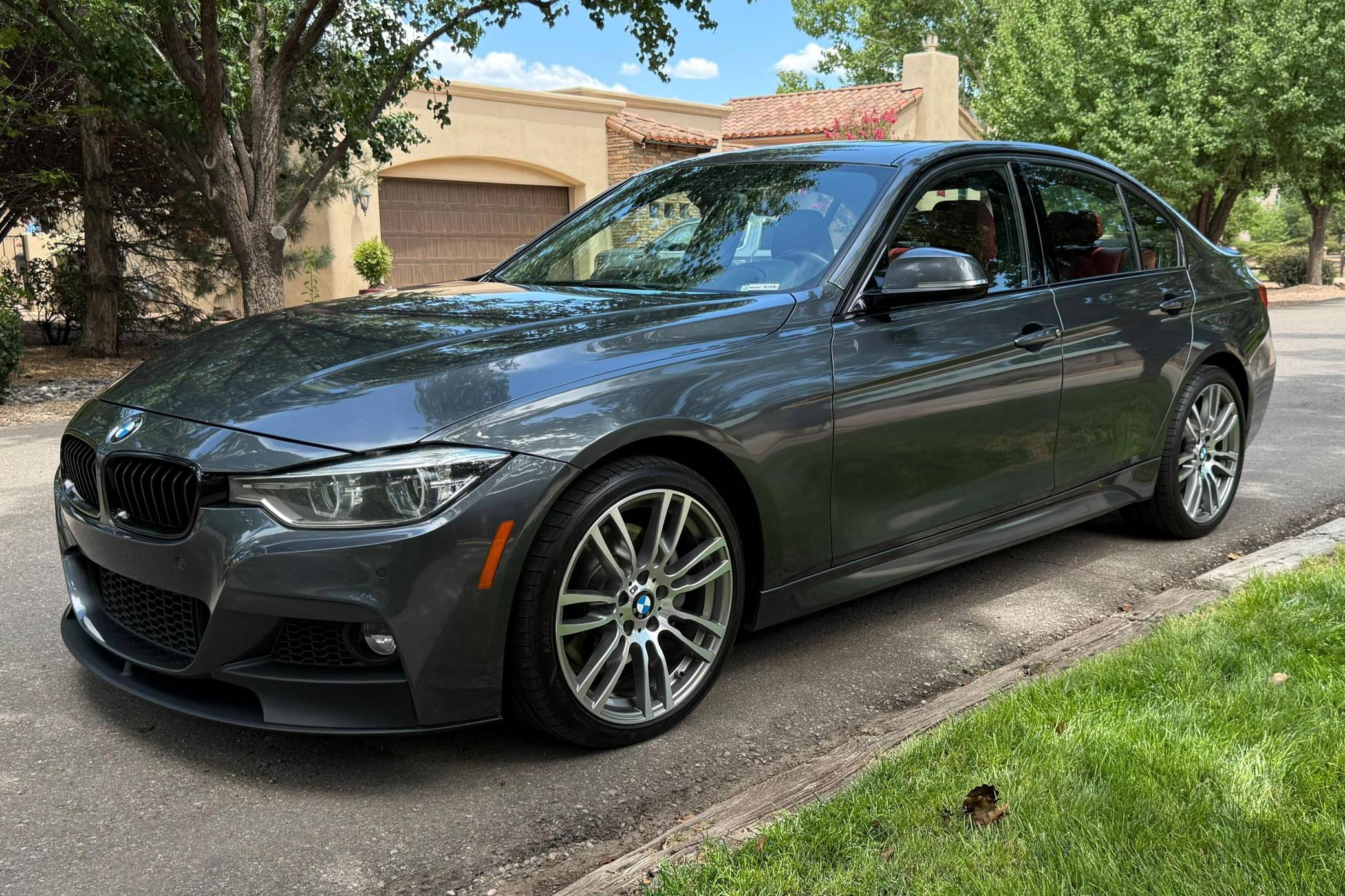 2016 BMW 340i xDrive Sedan VIN: WBA8B7G57GNT70685 for Sale - Cars & Bids