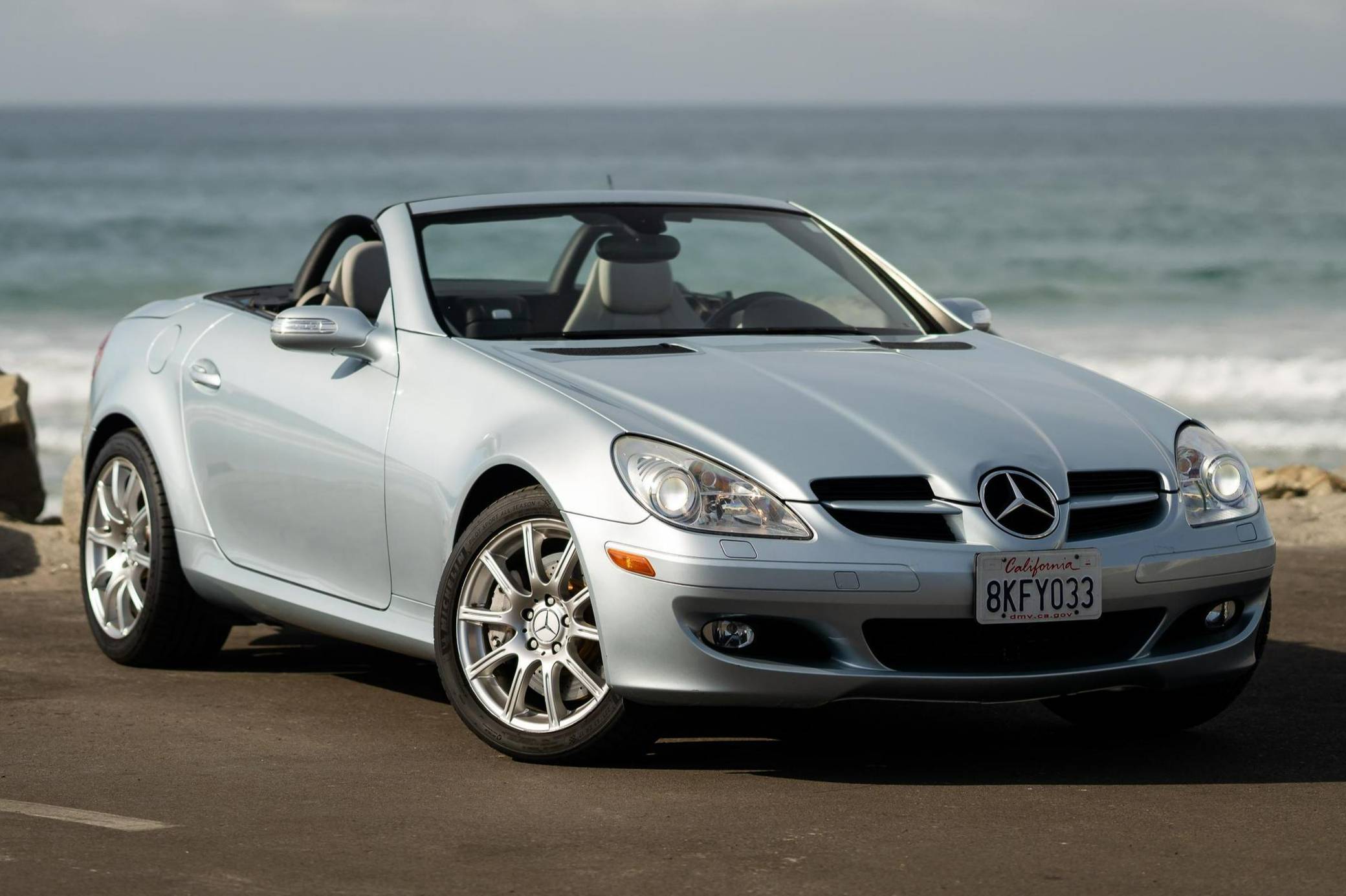 2007 Mercedes-Benz SLK350 VIN: WDBWK56F77F139979 for Sale - Cars & Bids