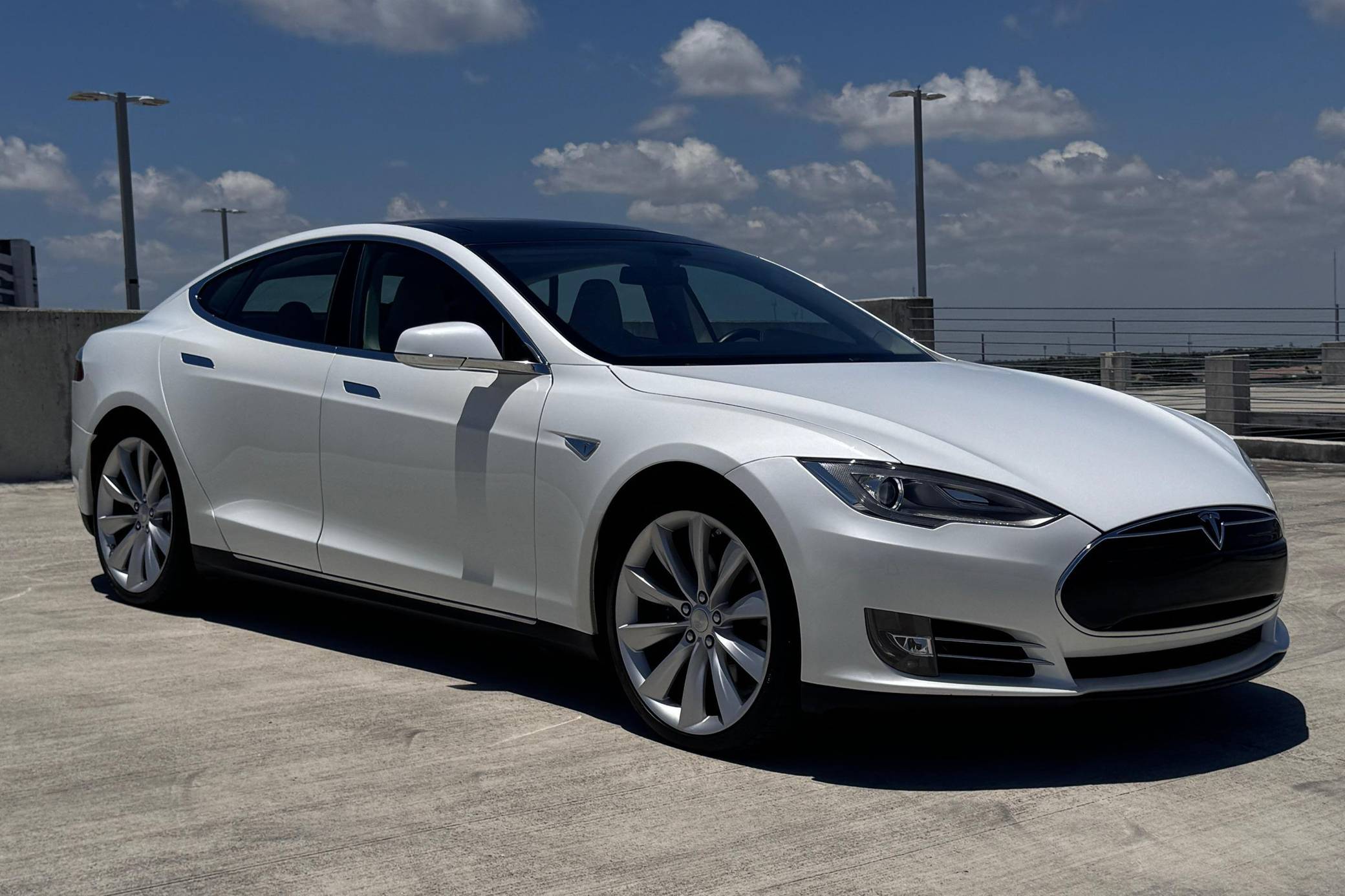2012 Tesla Model S Signature VIN: 5YJSA1DP8CFS00083 for Sale - Cars & Bids