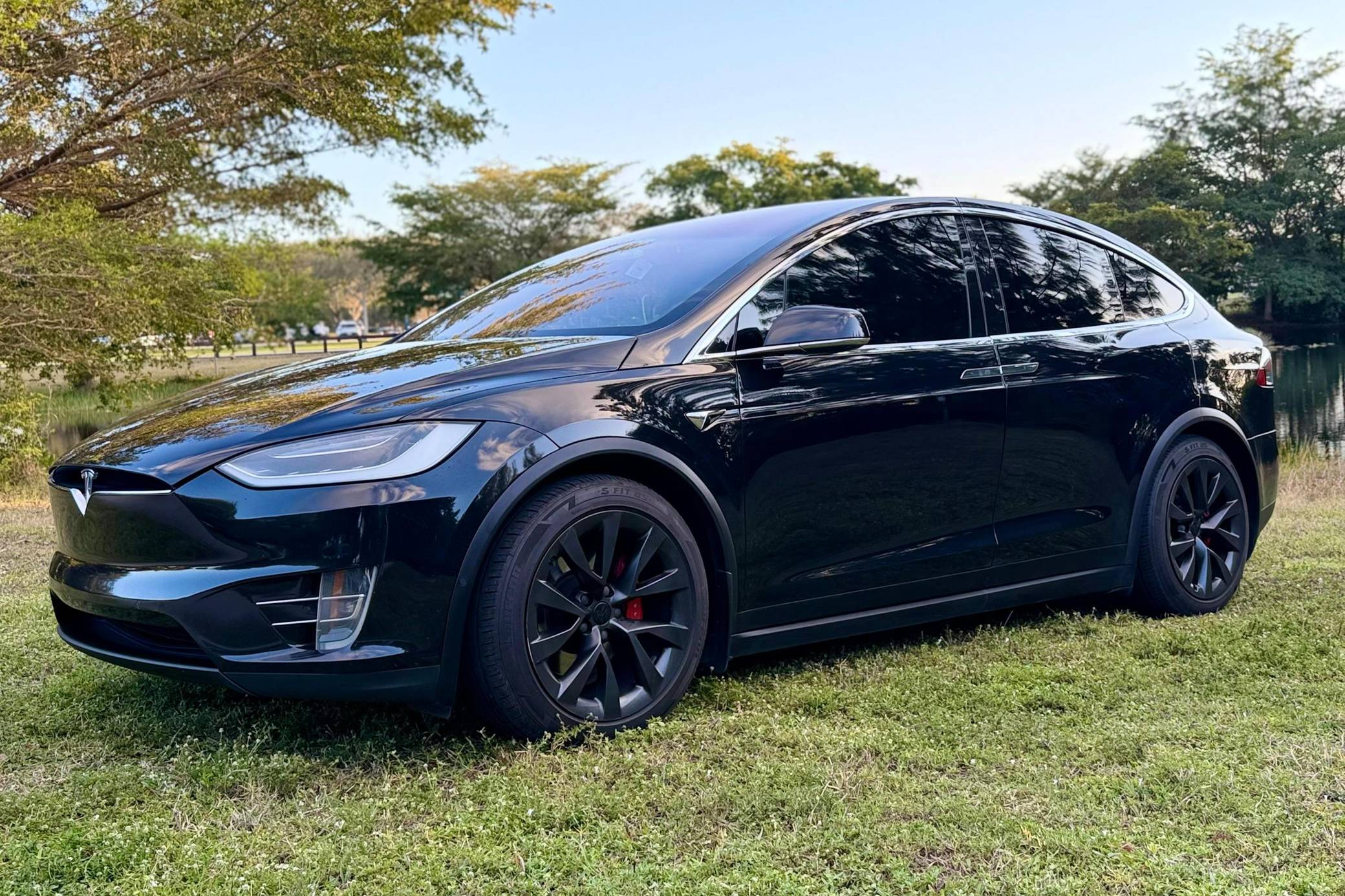2017 Tesla Model X P100D VIN: 5YJXCDE49HF050823 for Sale - Cars & Bids