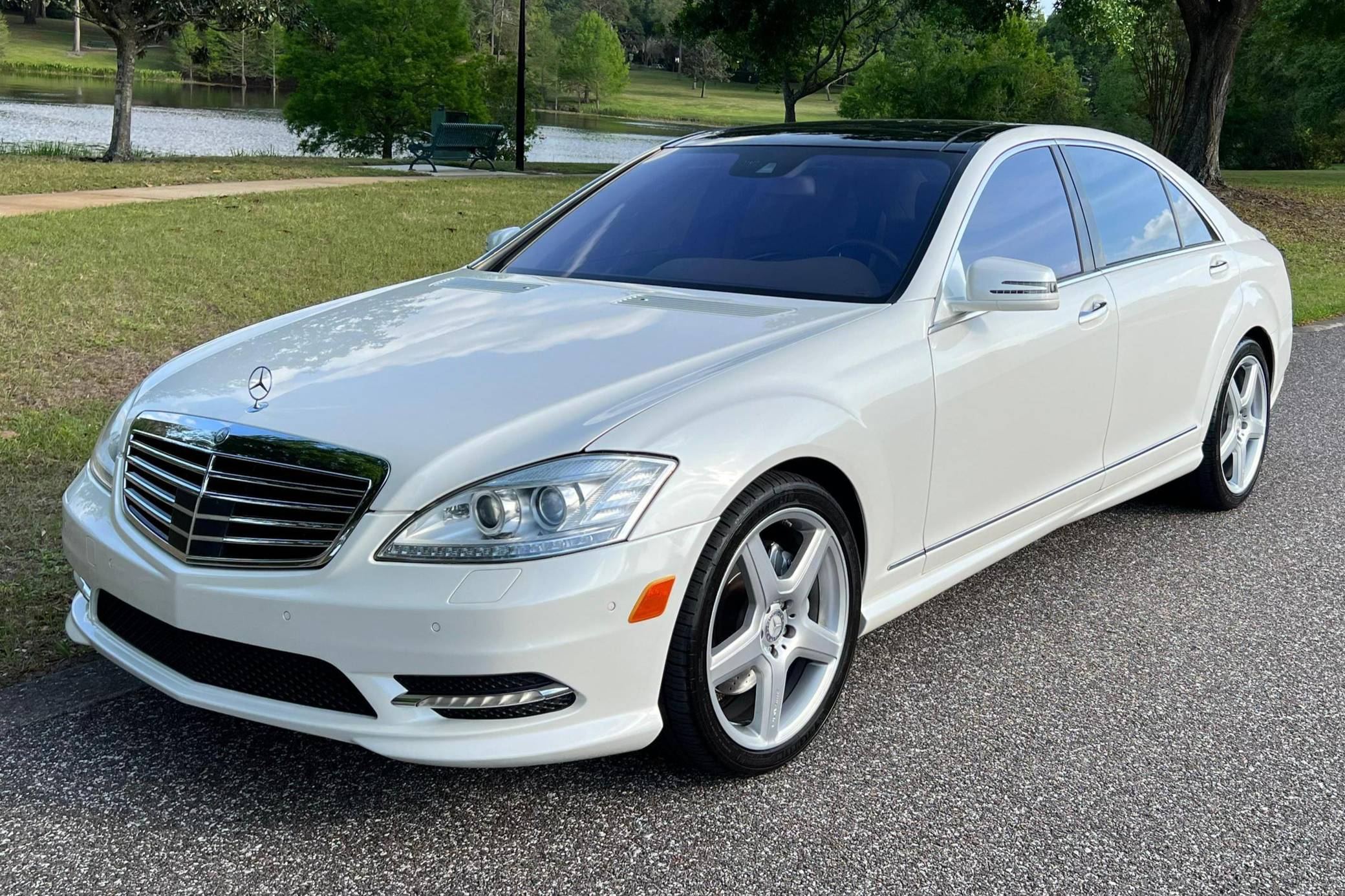 2012 Mercedes-Benz S550 VIN: WDDNG7DB6CA479678 for Sale - Cars & Bids