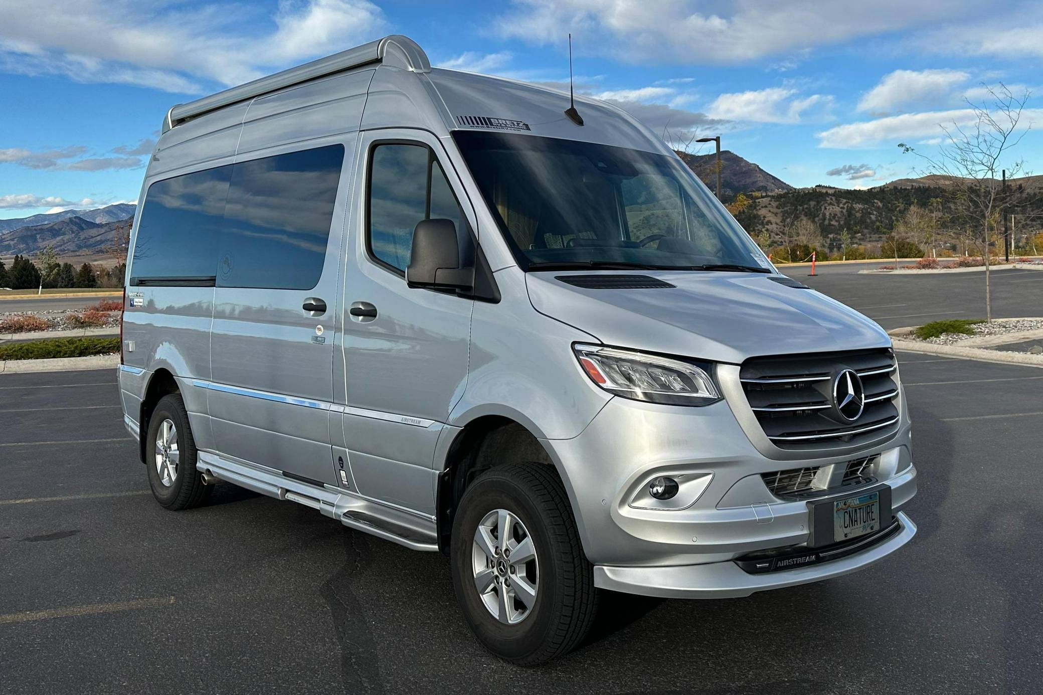 Mercedes Airstream Tommy Bahama