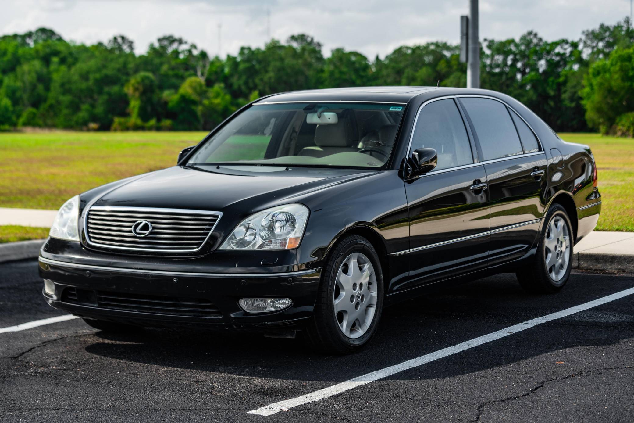 2002 Lexus LS 430 VIN: JTHBN30F920080108 for Sale - Cars & Bids