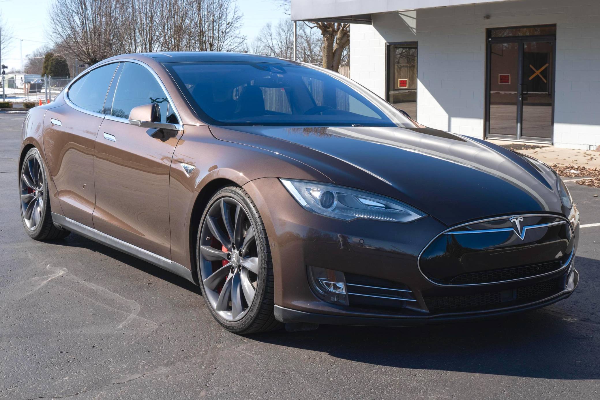 2014 Tesla Model S P85D VIN: 5YJSA1H2XEFP63847 for Sale - Cars & Bids