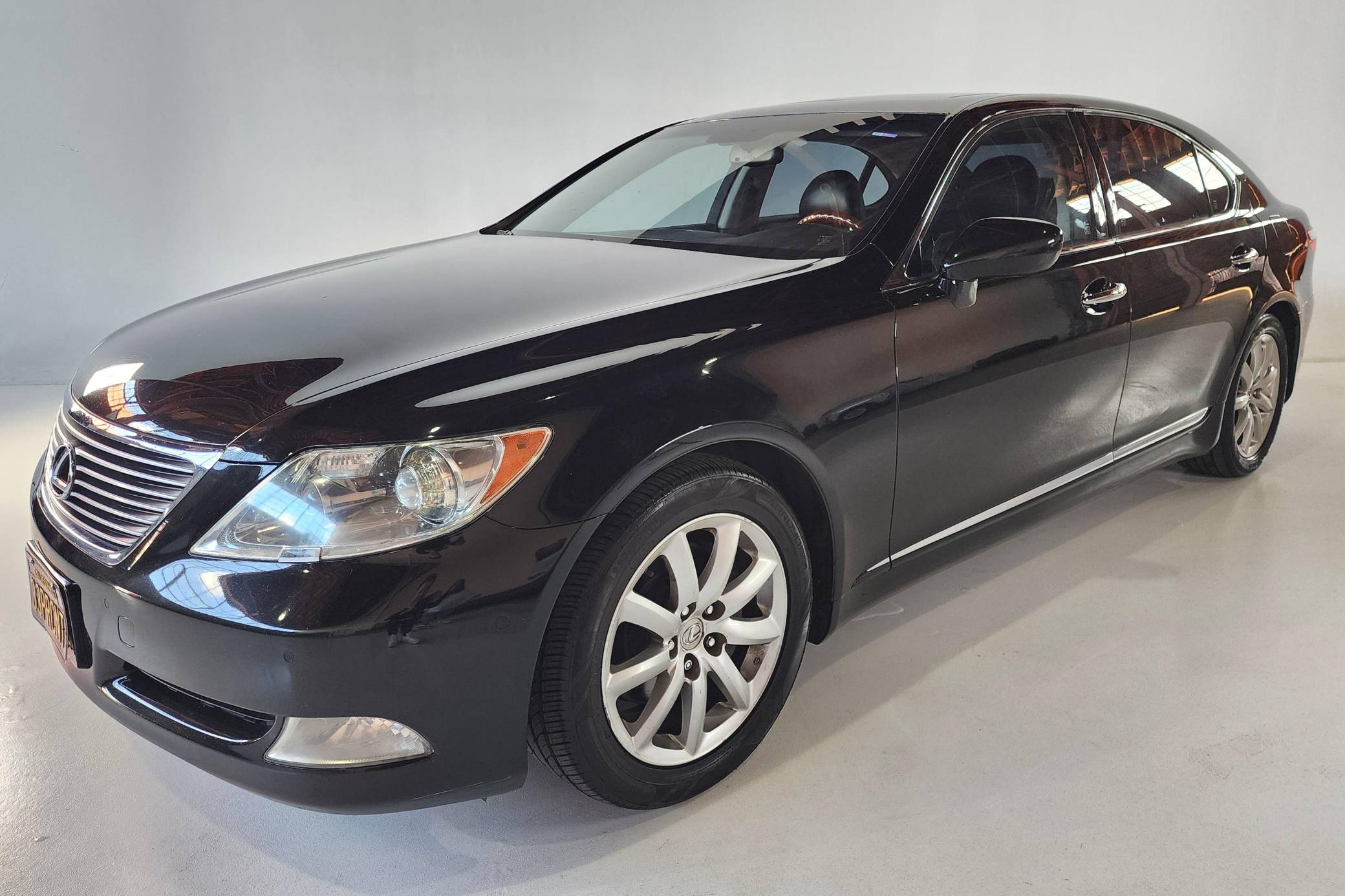 2007 Lexus LS 460L for Sale - Cars & Bids