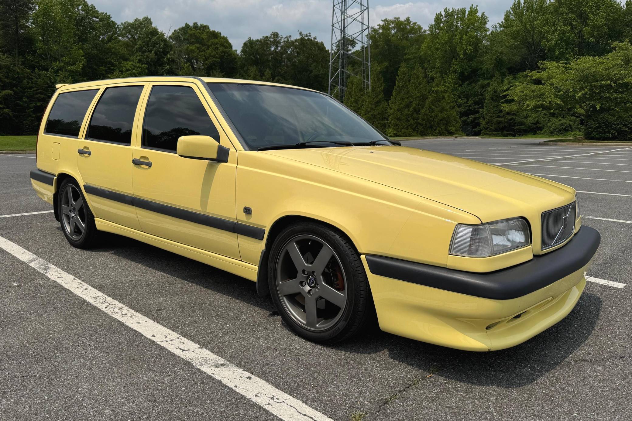 1995 Volvo 850 T-5R Wagon VIN: YV1LW5810S2137026 for Sale - Cars & Bids