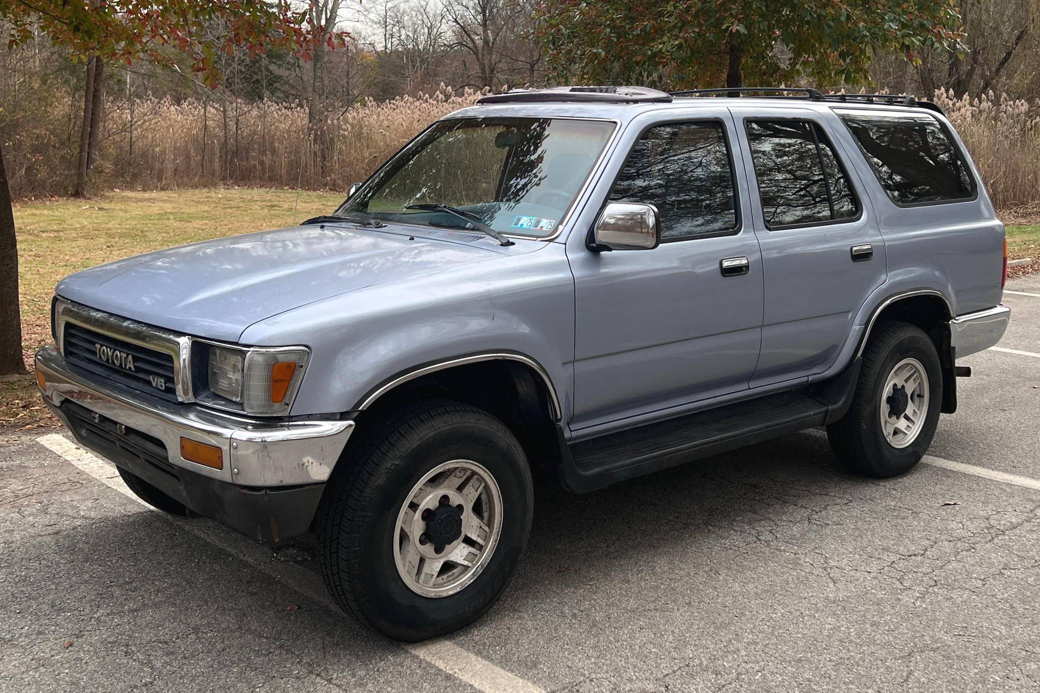 1990 Toyota 4Runner SR5 V6 VIN: JT3VN39W7L8004377 for Sale - Cars & Bids
