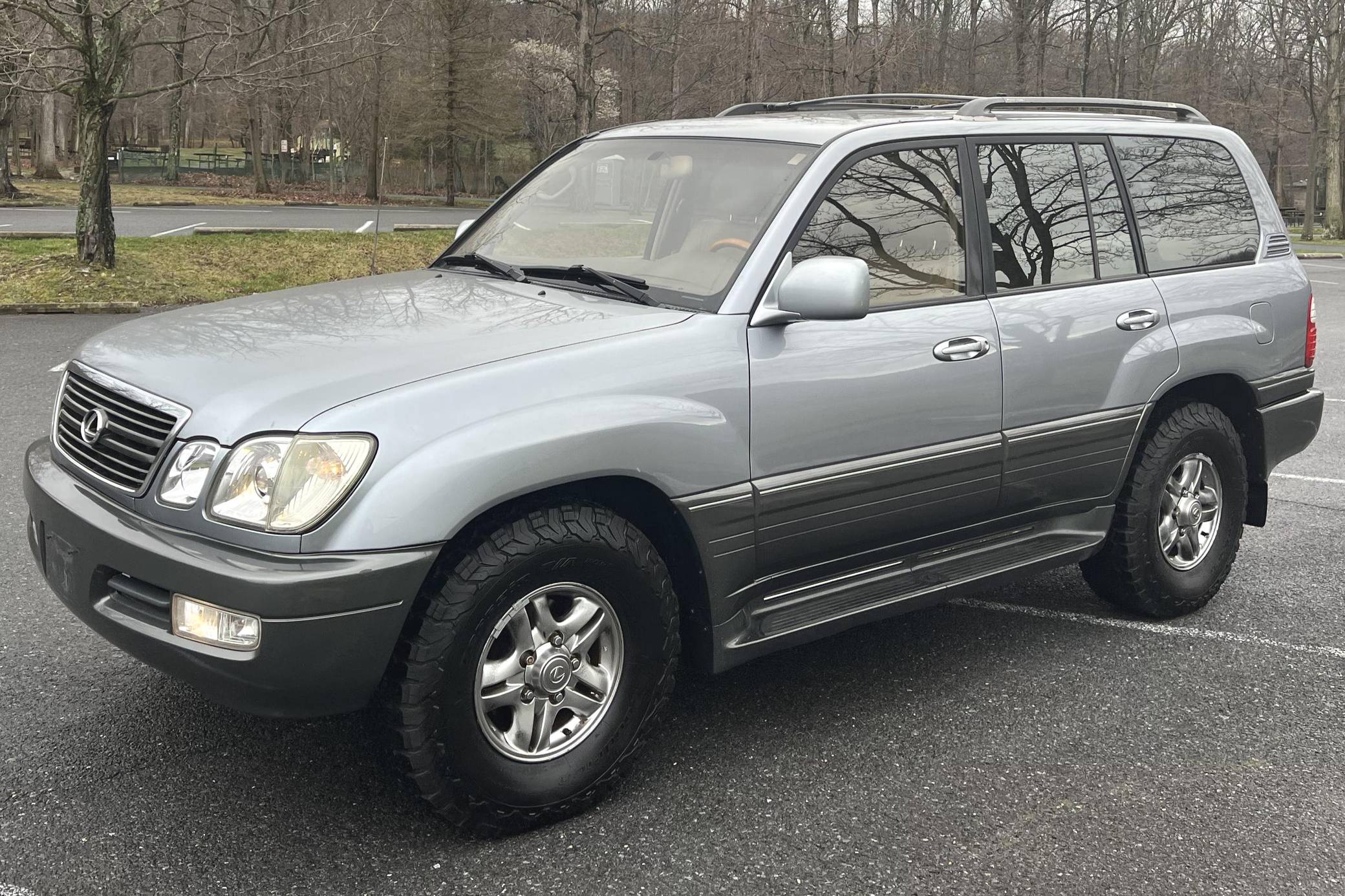 2001 Lexus LX 470 for Sale - Cars & Bids