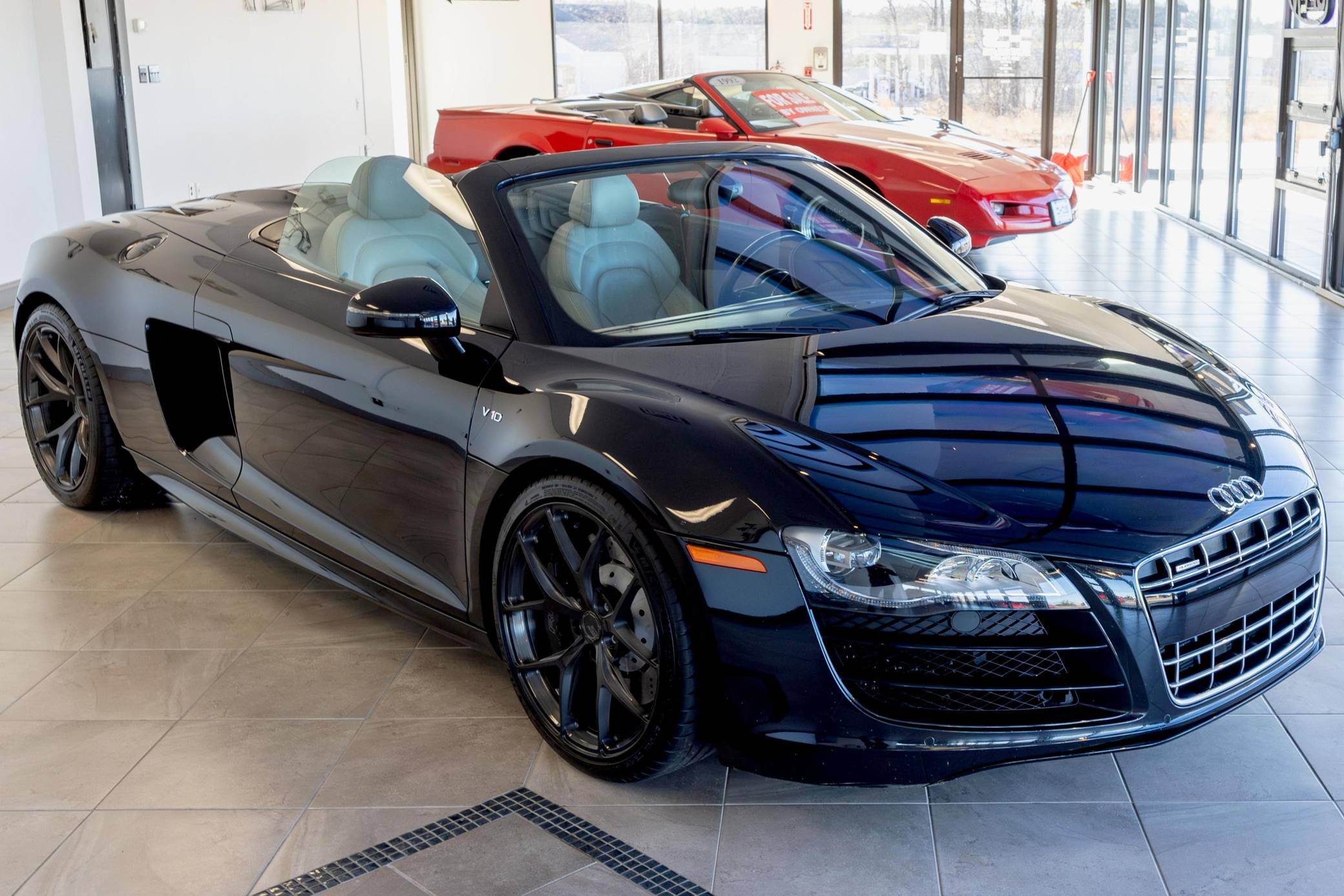 2012 Audi R8 V10 Spyder VIN: WUAVNAFG0CN001533 for Sale - Cars & Bids