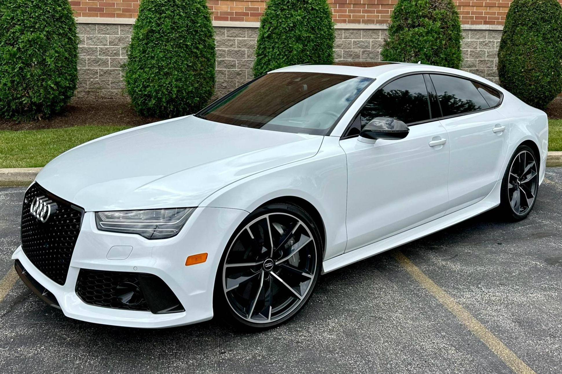 2018 Audi RS7 Performance VIN: WUAWRAFC1JN900484 for Sale - Cars & Bids