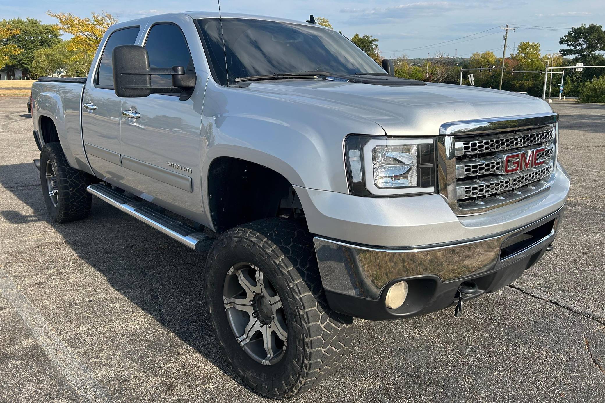 2012 GMC Sierra 2500HD SLE 4x4 VIN: 1GT120C87CF148003 for Sale - Cars & Bids
