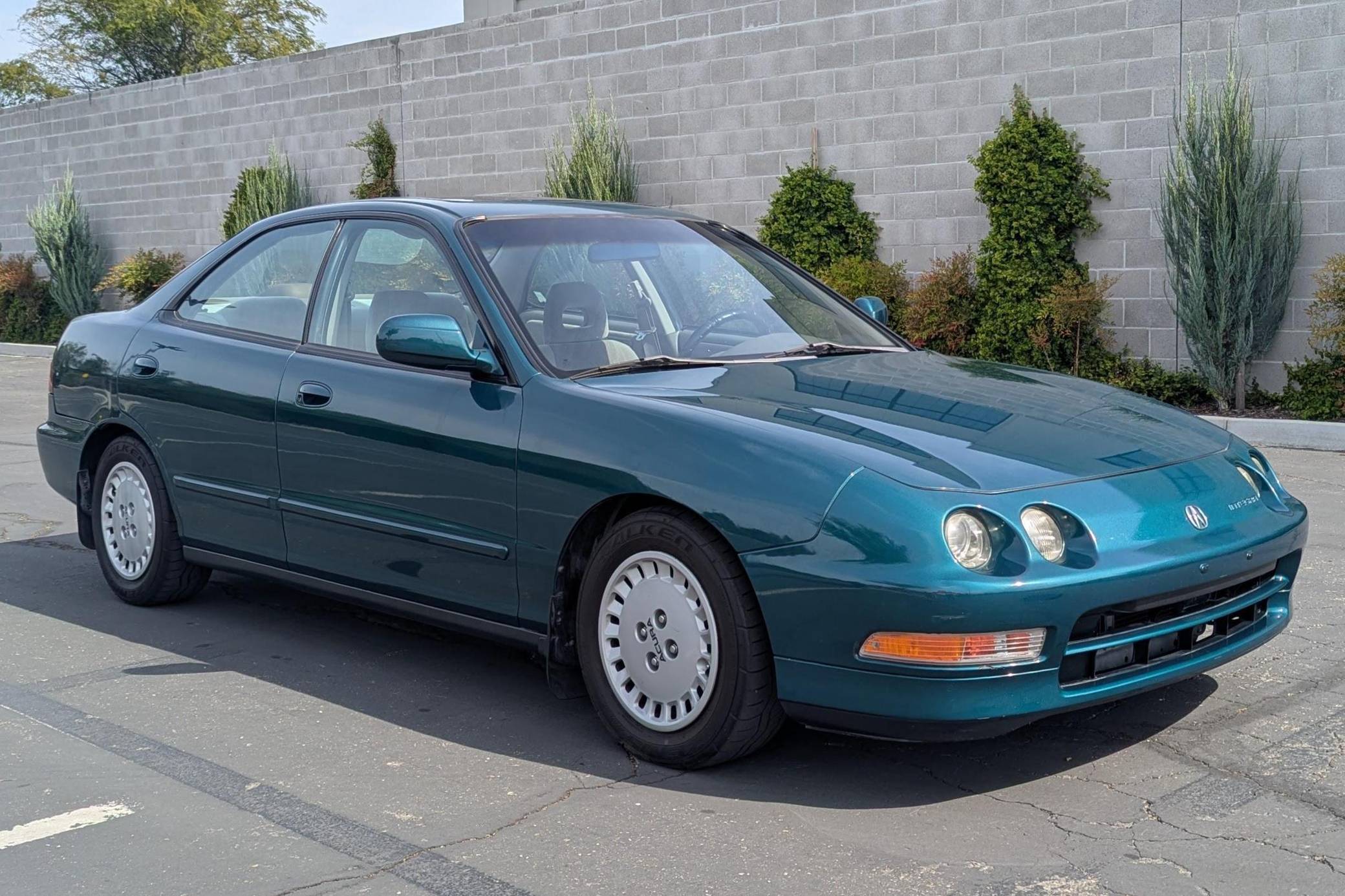 1996 Acura Integra LS Sedan VIN: JH4DB7651TS003732 for Sale - Cars & Bids