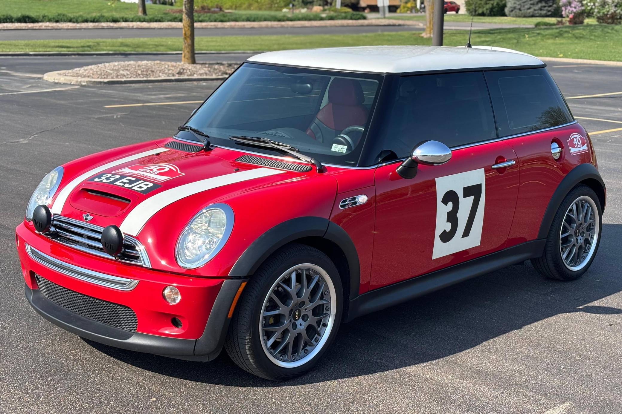 2004 Mini Cooper S MC40 VIN: WMWRE33414TD88854 for Sale - Cars & Bids