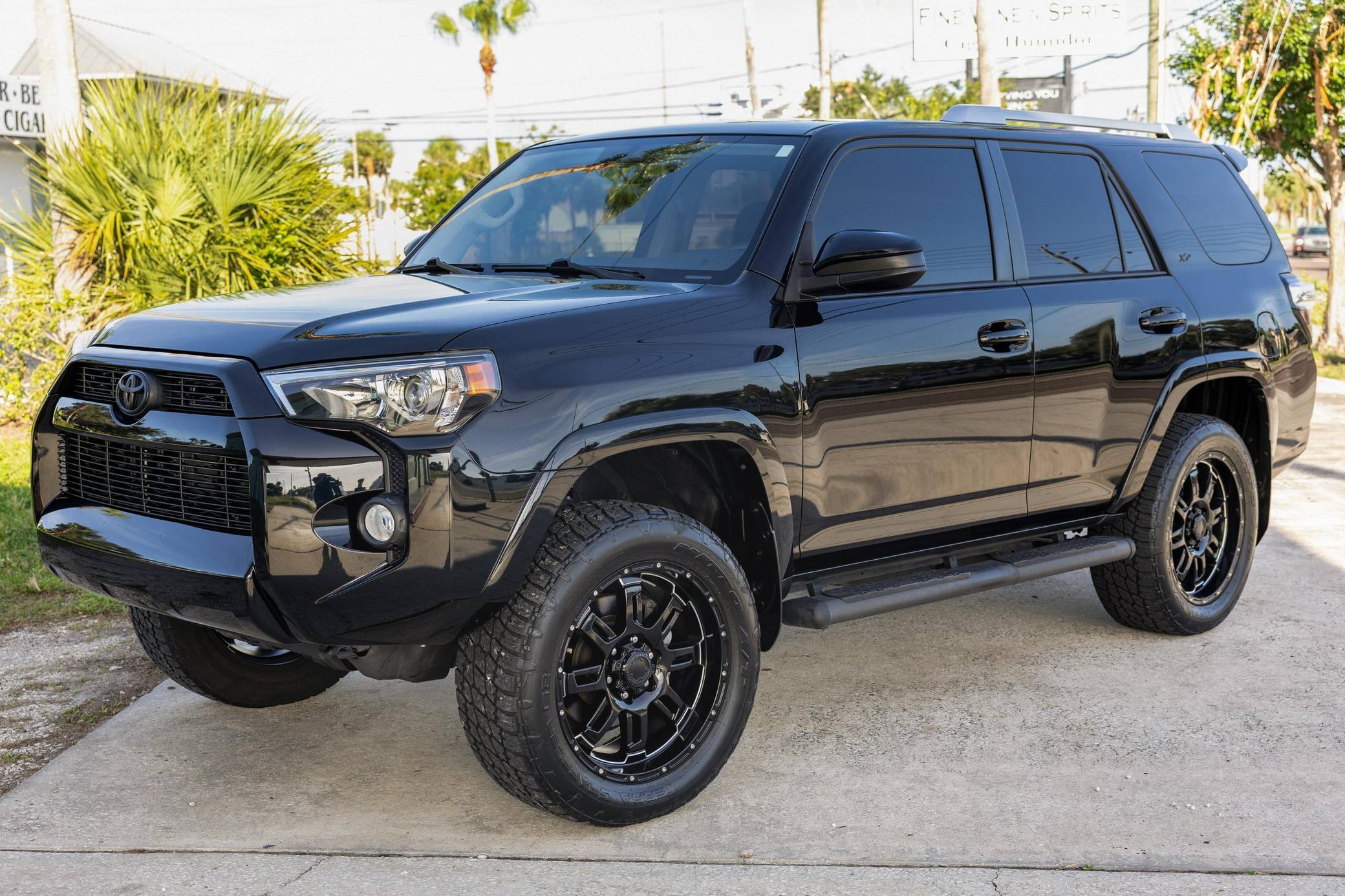 2018 Toyota 4Runner SR5 Premium 4x4 VIN: JTEBU5JR6J5599042 for Sale ...