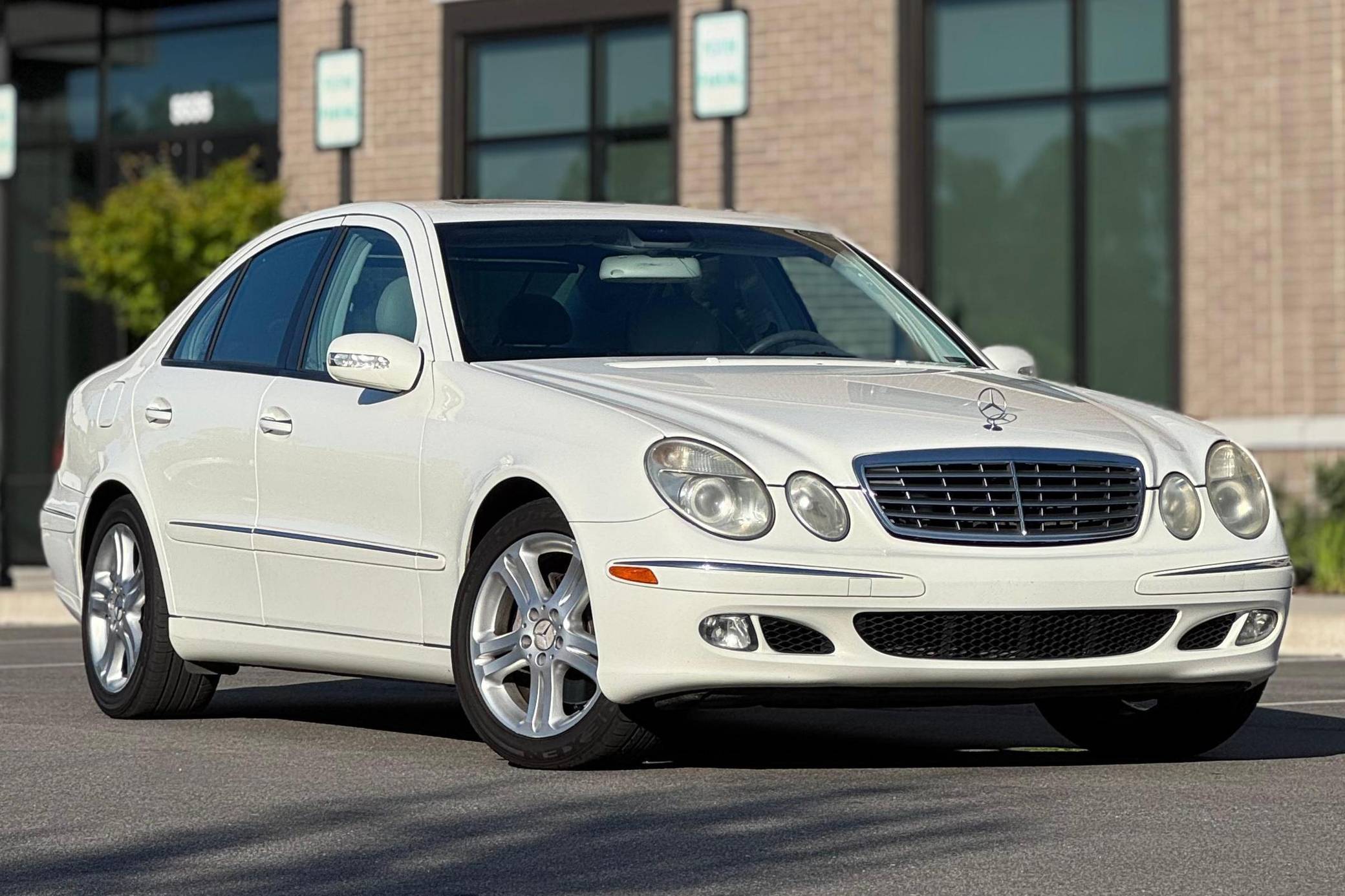 2005 Mercedes-Benz E500 Sedan VIN: WDBUF70J95A719636 for Sale - Cars & Bids