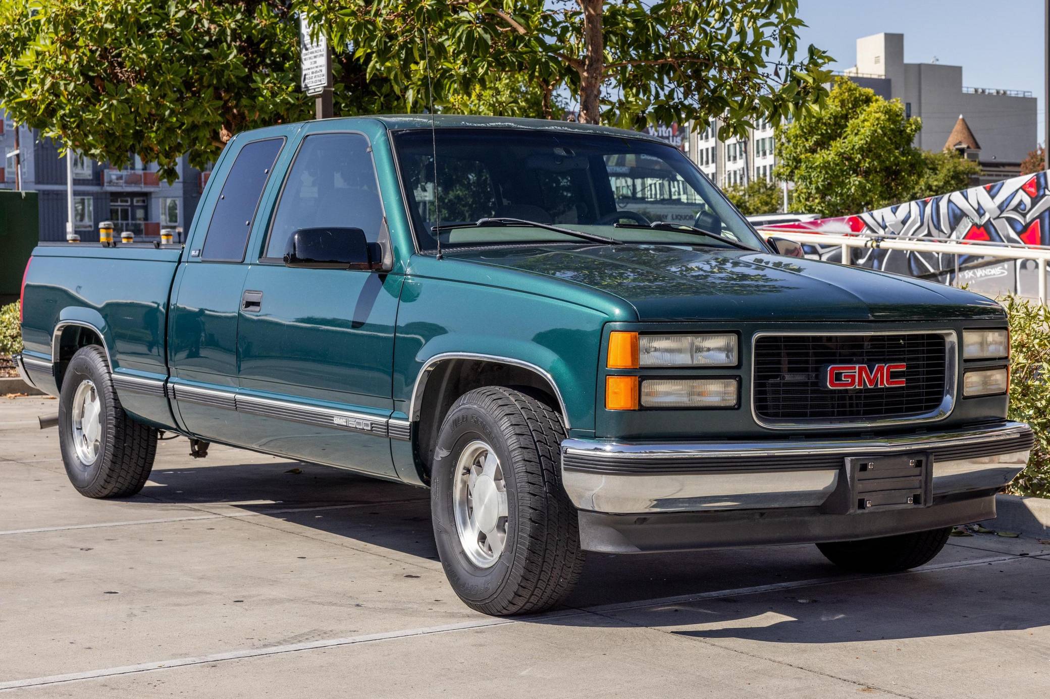 1997 GMC Sierra 1500 SLE VIN: 2GTEC19R1V1509563 for Sale - Cars & Bids