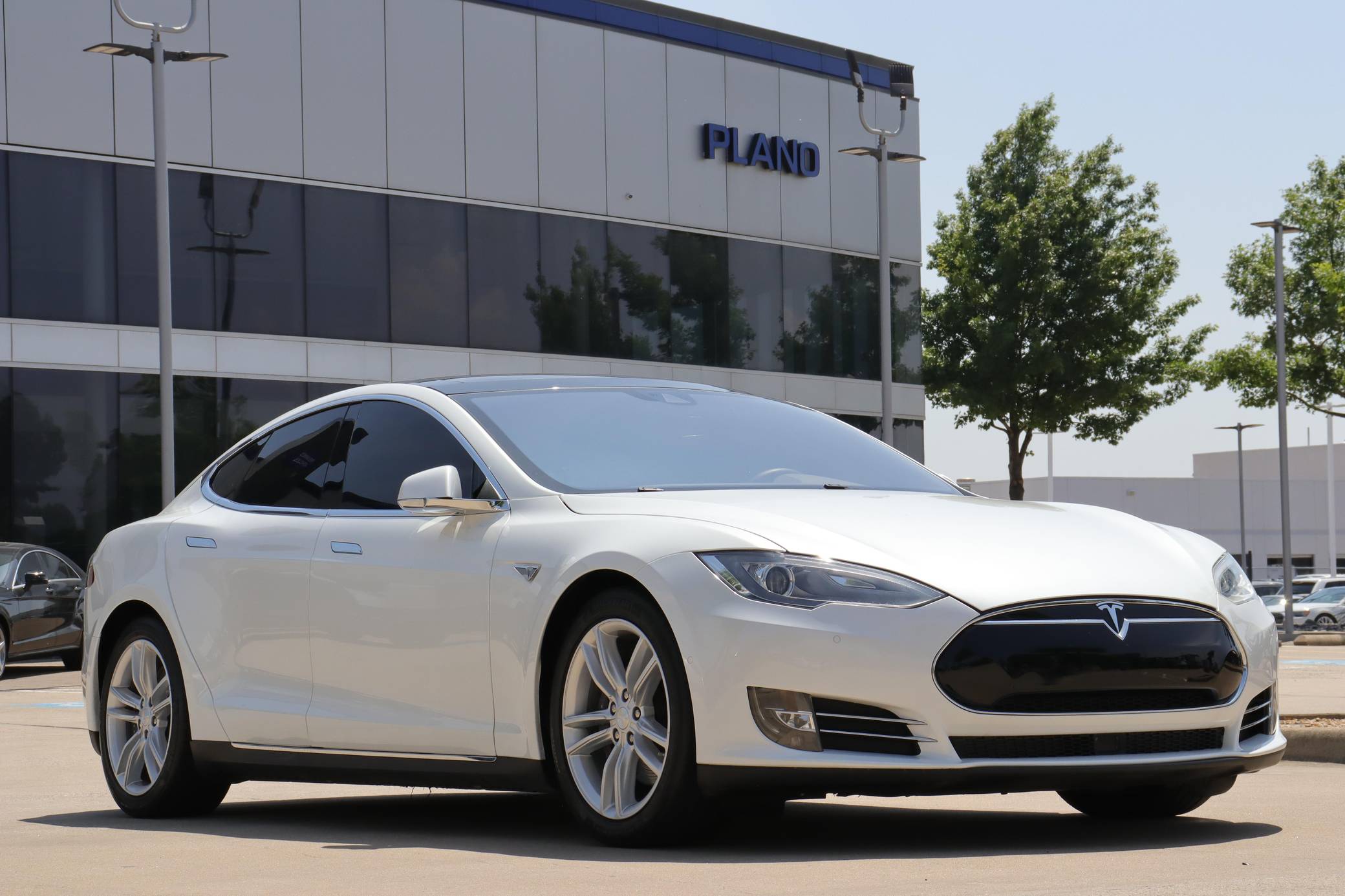 2015 Tesla Model S 90D for Sale - Cars & Bids