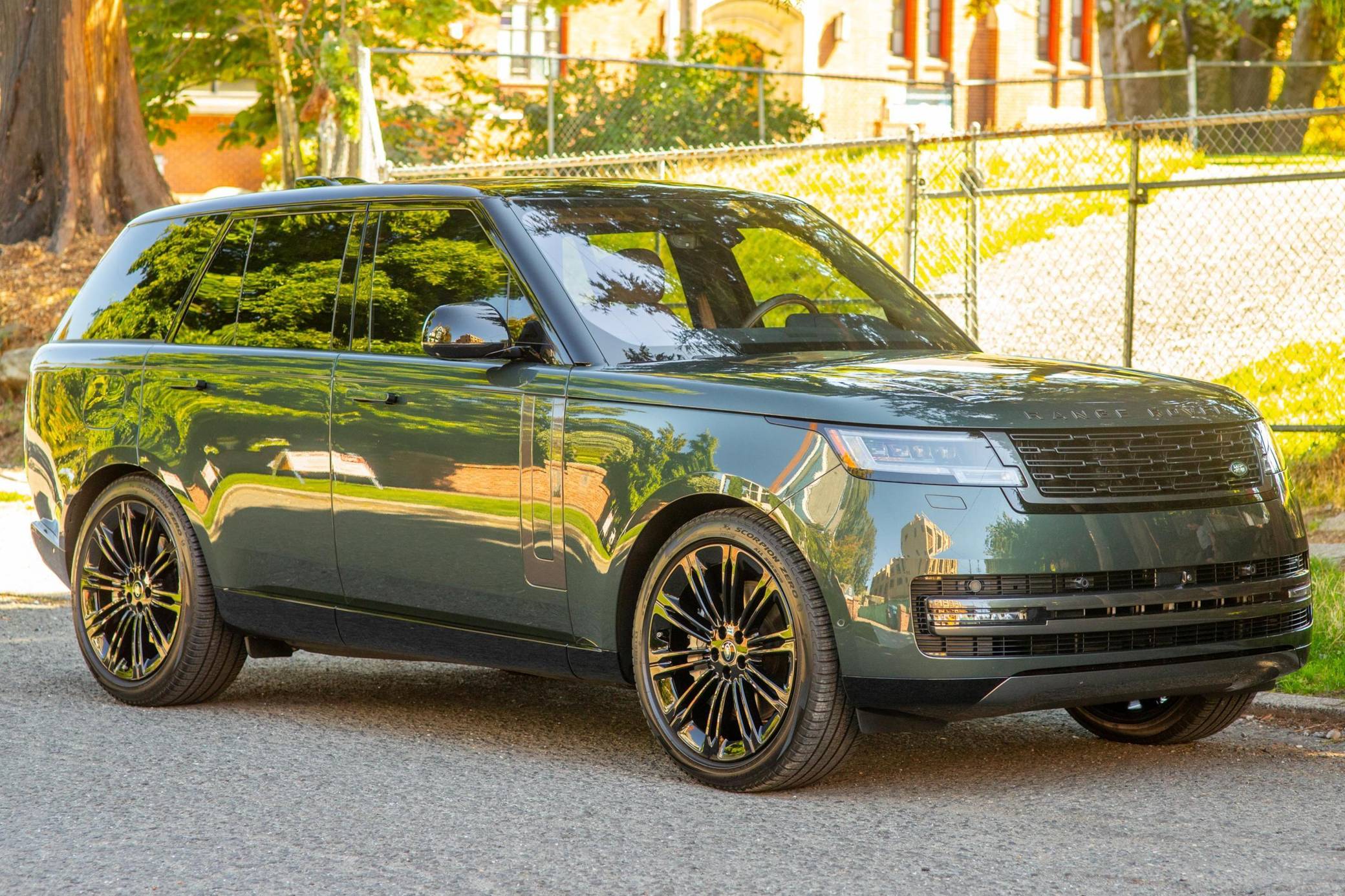 2023 Range Rover P530 SE VIN: SALKP9E77PA069733 for Sale - Cars & Bids