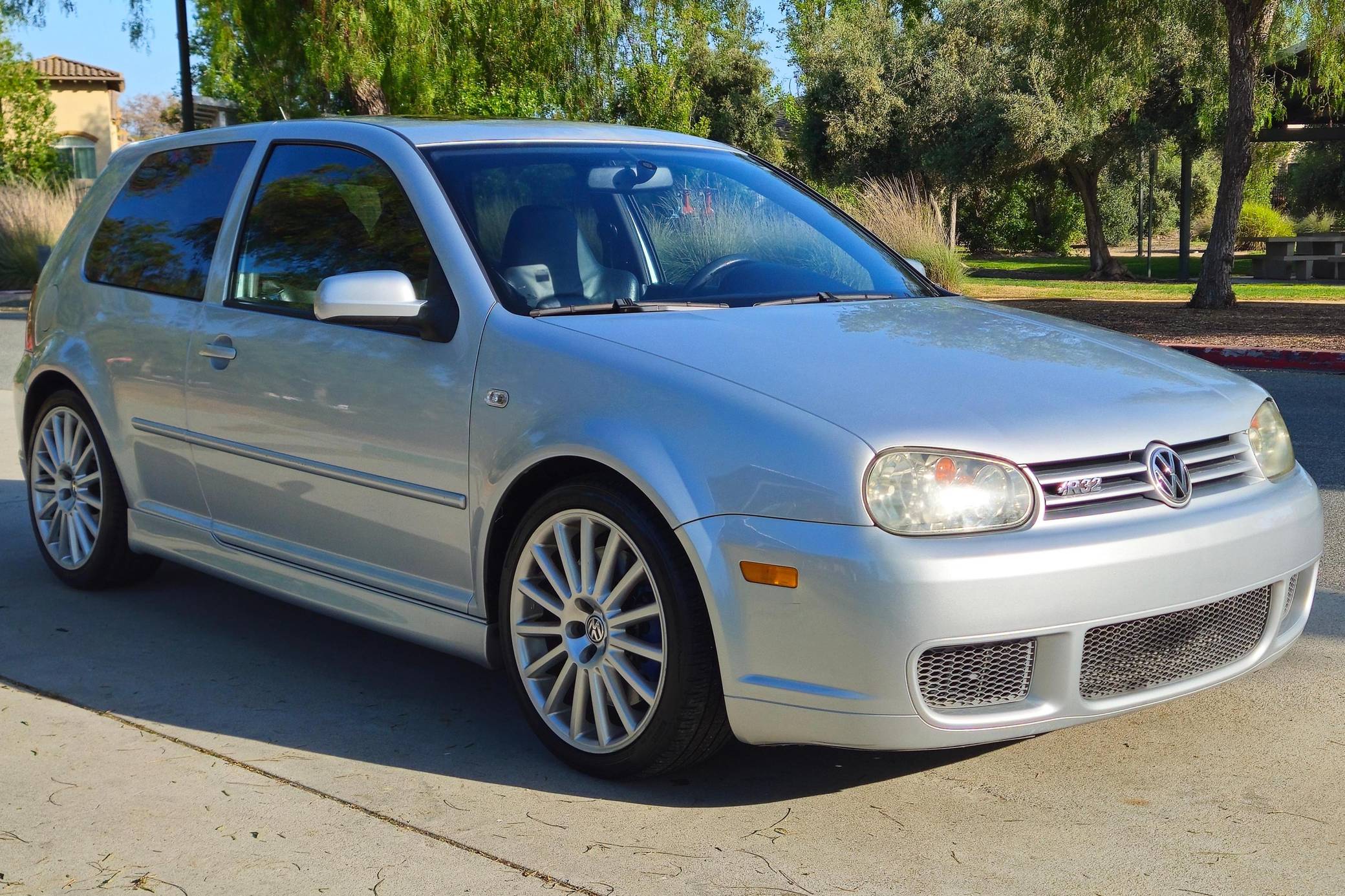 2004 Volkswagen R32 for Sale - Cars & Bids