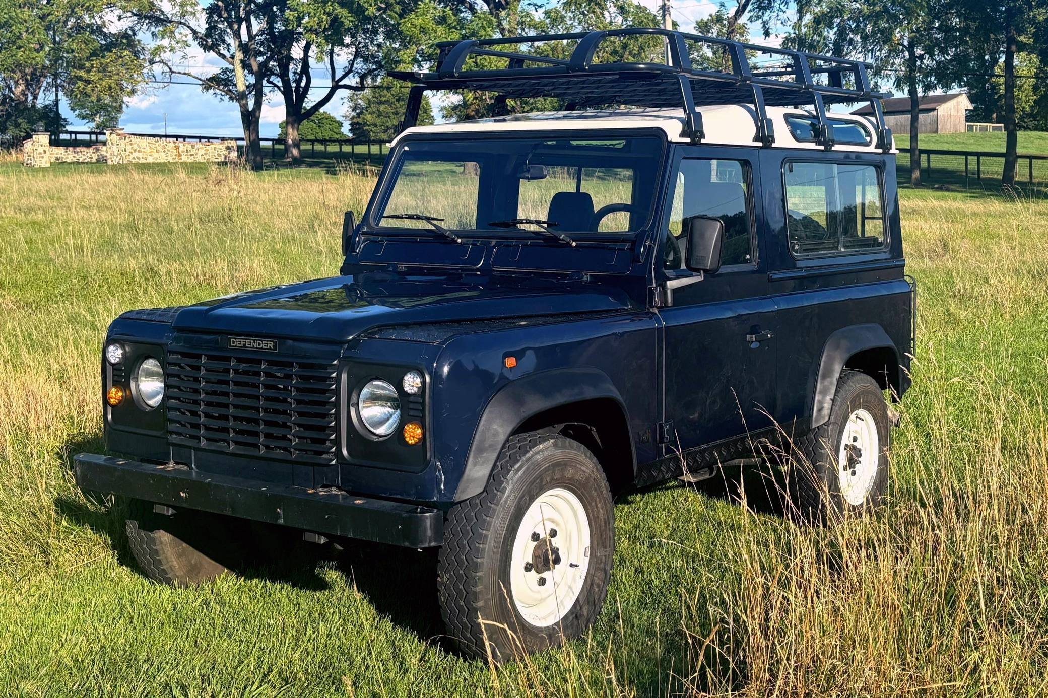 1997 Land Rover Defender 90 VIN: SALLDVA68VA128257 for Sale - Cars & Bids