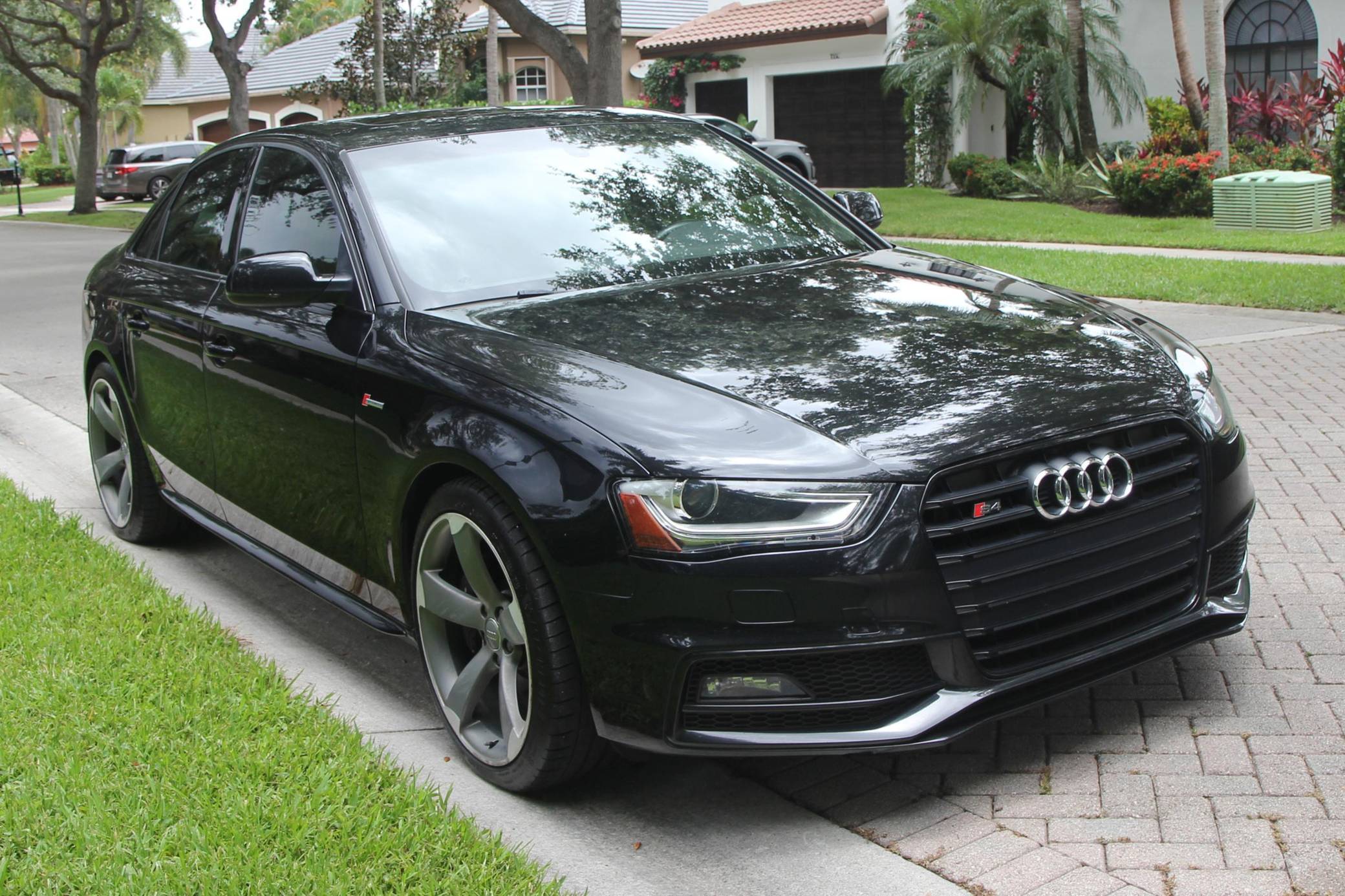 2014 Audi S4 Premium Plus VIN: WAUDGAFL3EA145505 for Sale - Cars & Bids