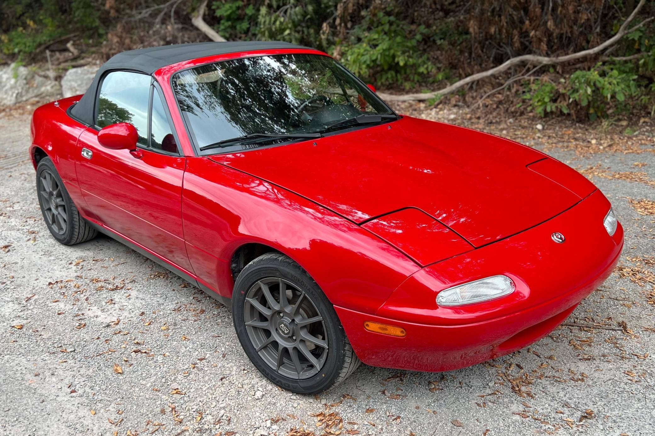 1997 Mazda MX-5 Miata VIN: JM1NA3536V0732843 for Sale - Cars & Bids