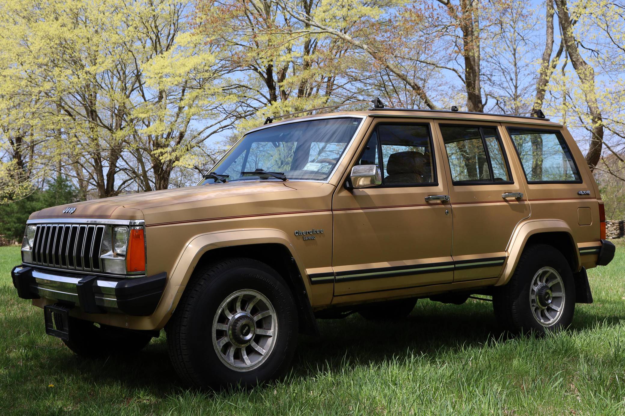 1987 Jeep Cherokee Laredo 4x4 for Sale - Cars & Bids