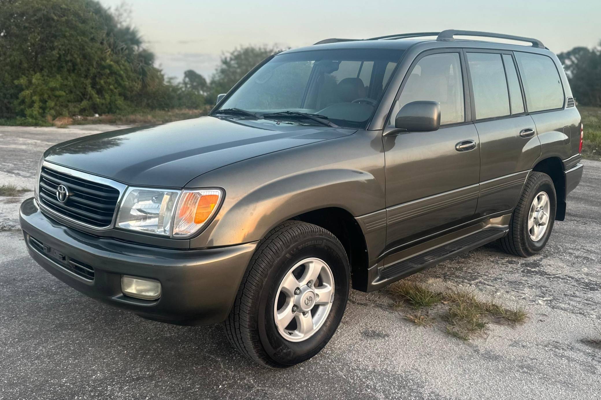 2000 Toyota Land Cruiser VIN: JT3HT05J4Y0125448 for Sale - Cars & Bids