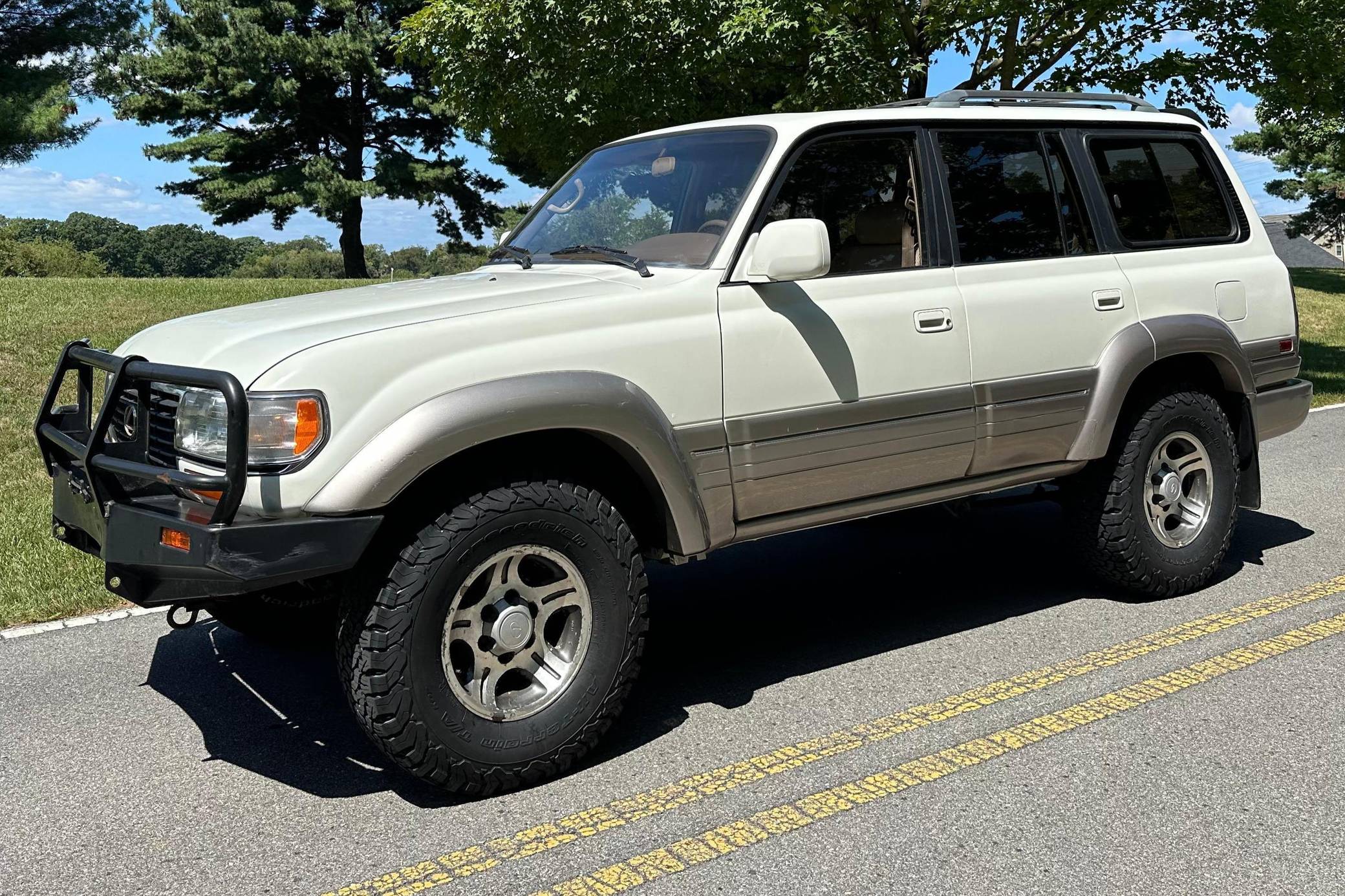 1997 Lexus LX 450 for Sale - Cars & Bids