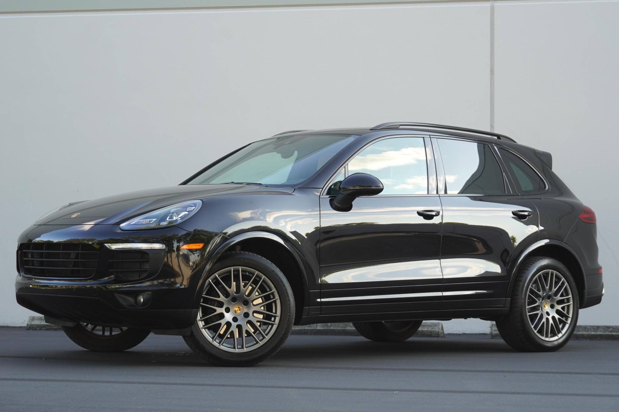 2018 Porsche Cayenne Platinum Edition VIN: WP1AA2A27JKA04628 for Sale ...