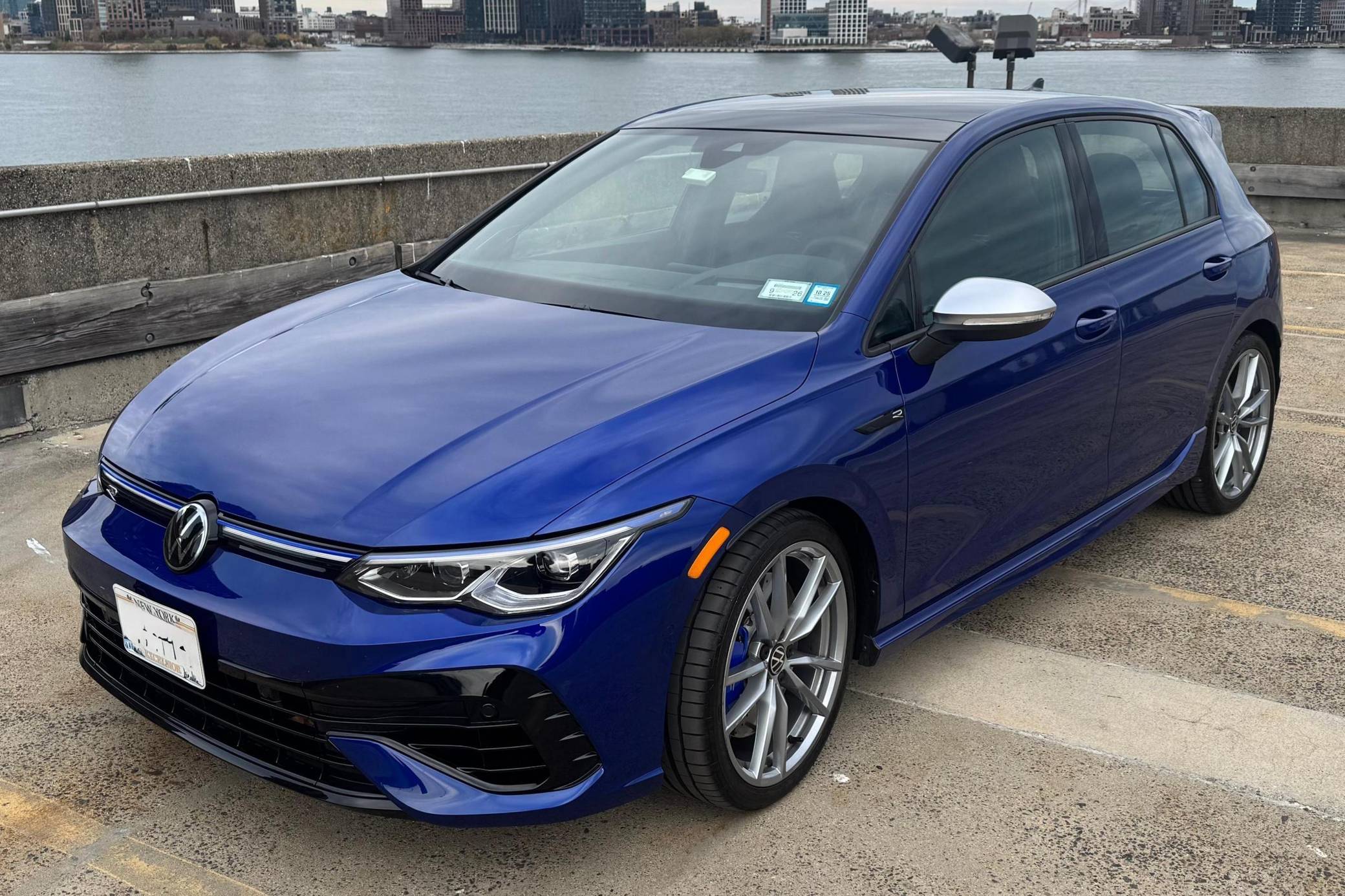 2024 Volkswagen Golf R VIN: WVWFB7CDXRW204763 for Sale - Cars & Bids