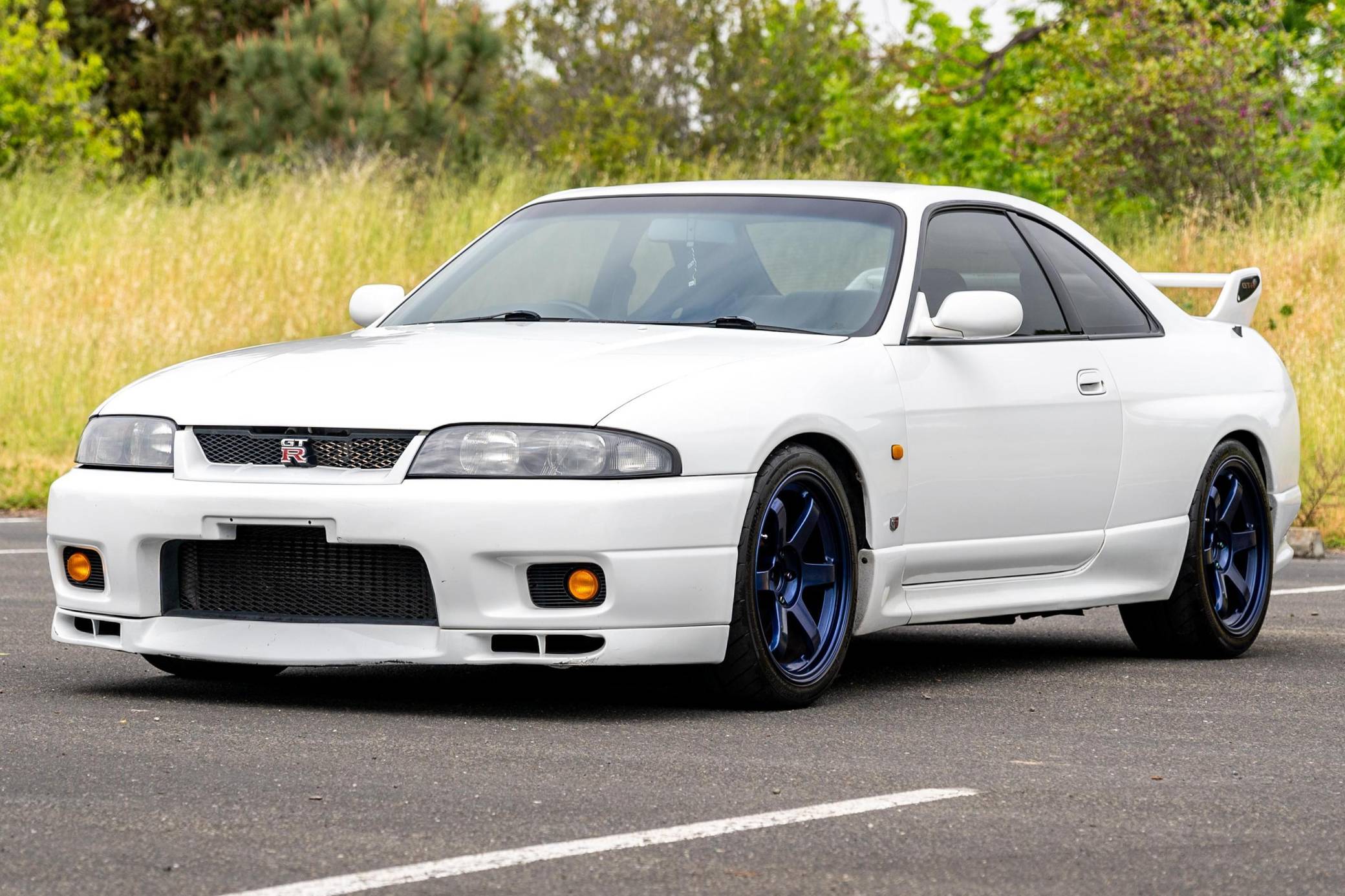 1996 Nissan Skyline GT-R VIN: 6U900BCNR33007917 for Sale - Cars & Bids
